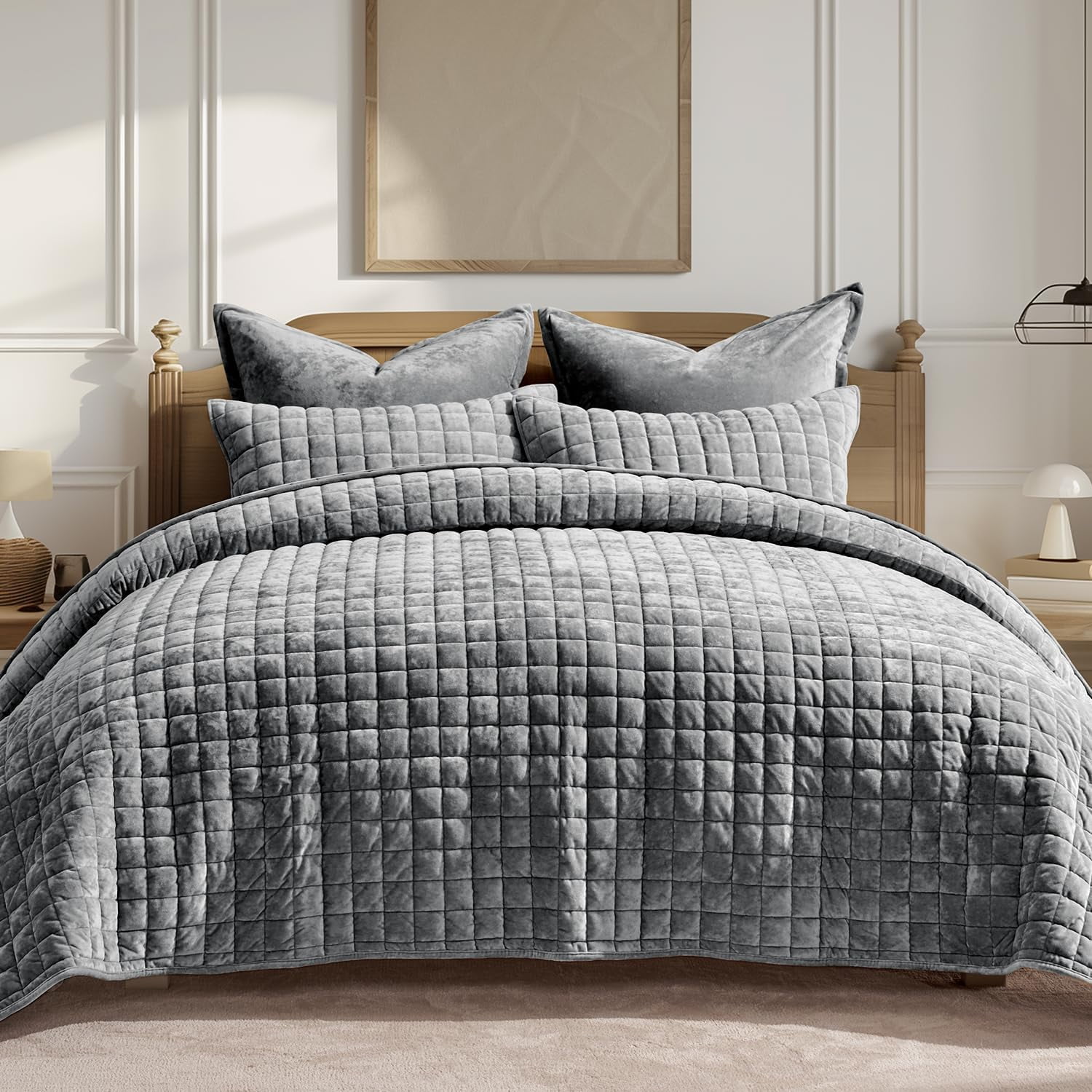 Luxury Velvet Quilt King Size, Ultra Soft Velvet Bedding Sets ...