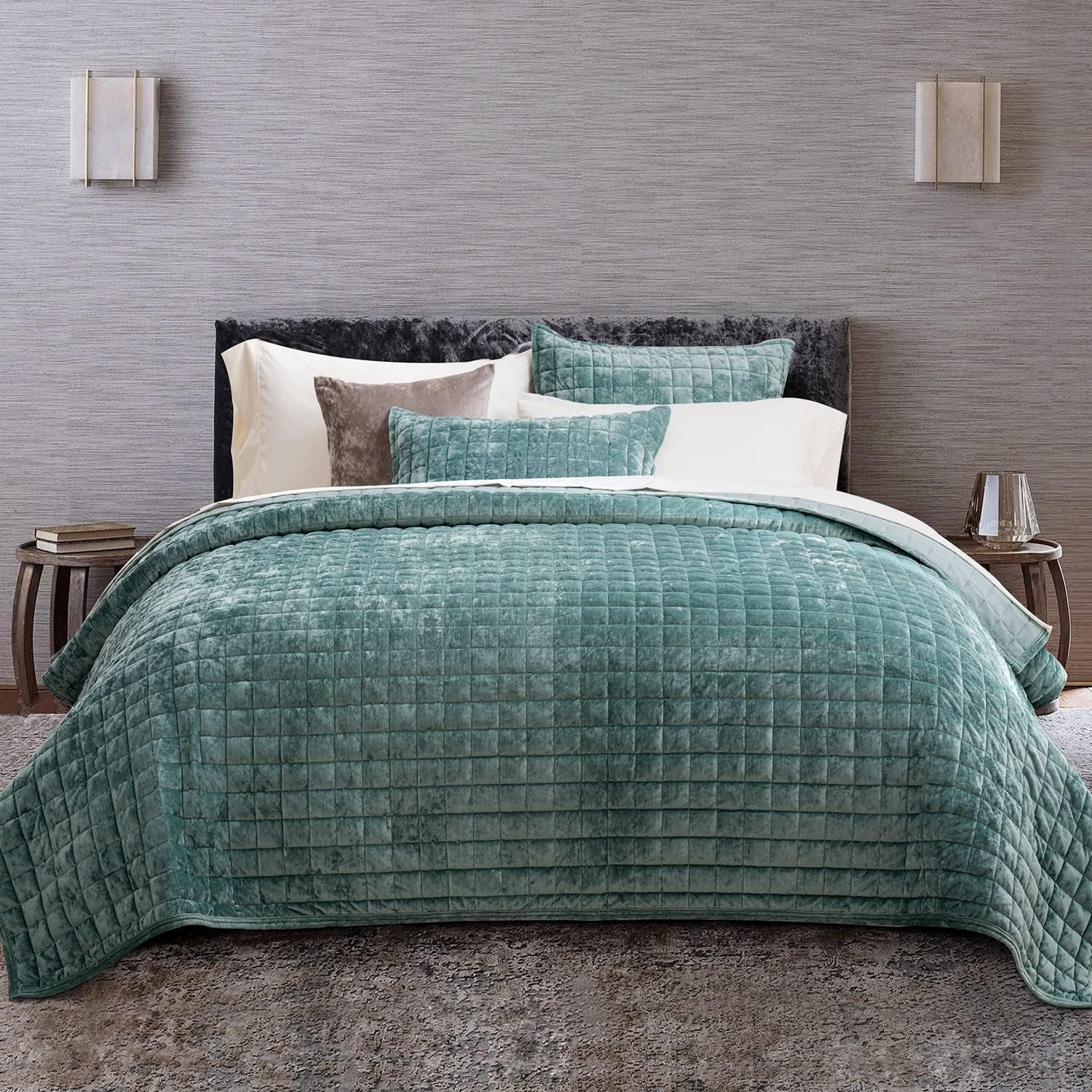 Luxury Velvet Quilt Set Twin/Twin XL Size, Lightweight Velvet Comforter ...