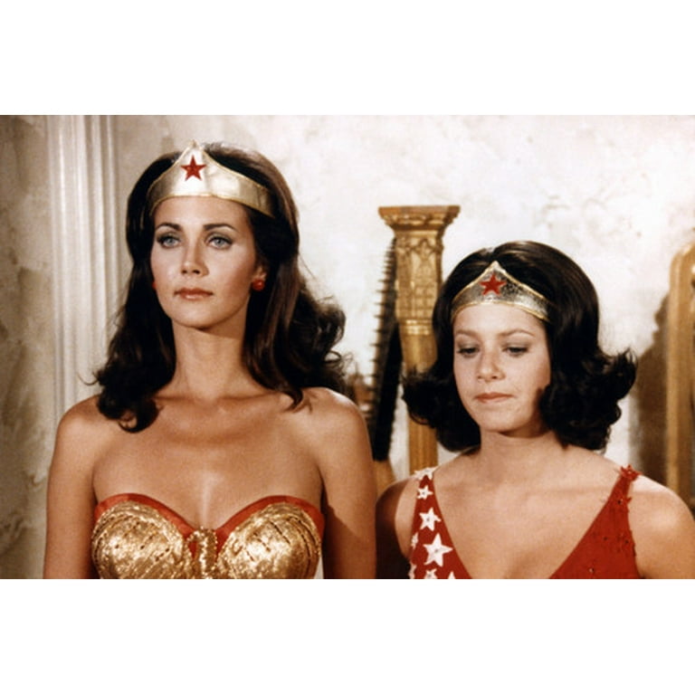 Debra Winger Wonder Cailín Debra Winger As Wonder Girl YouTube