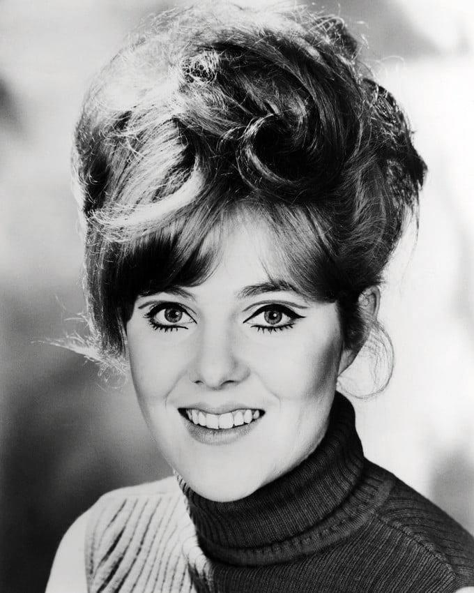Lynn Redgrave 24X36 Classic Hollywood Poster Classic 1960's Portrait ...