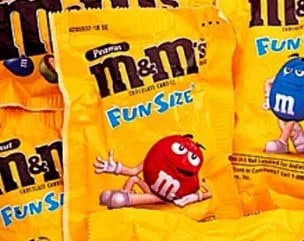 M & M Fun Size Assorted Pack by CANDY CABIN Peanut, 2 LB - Walmart.com