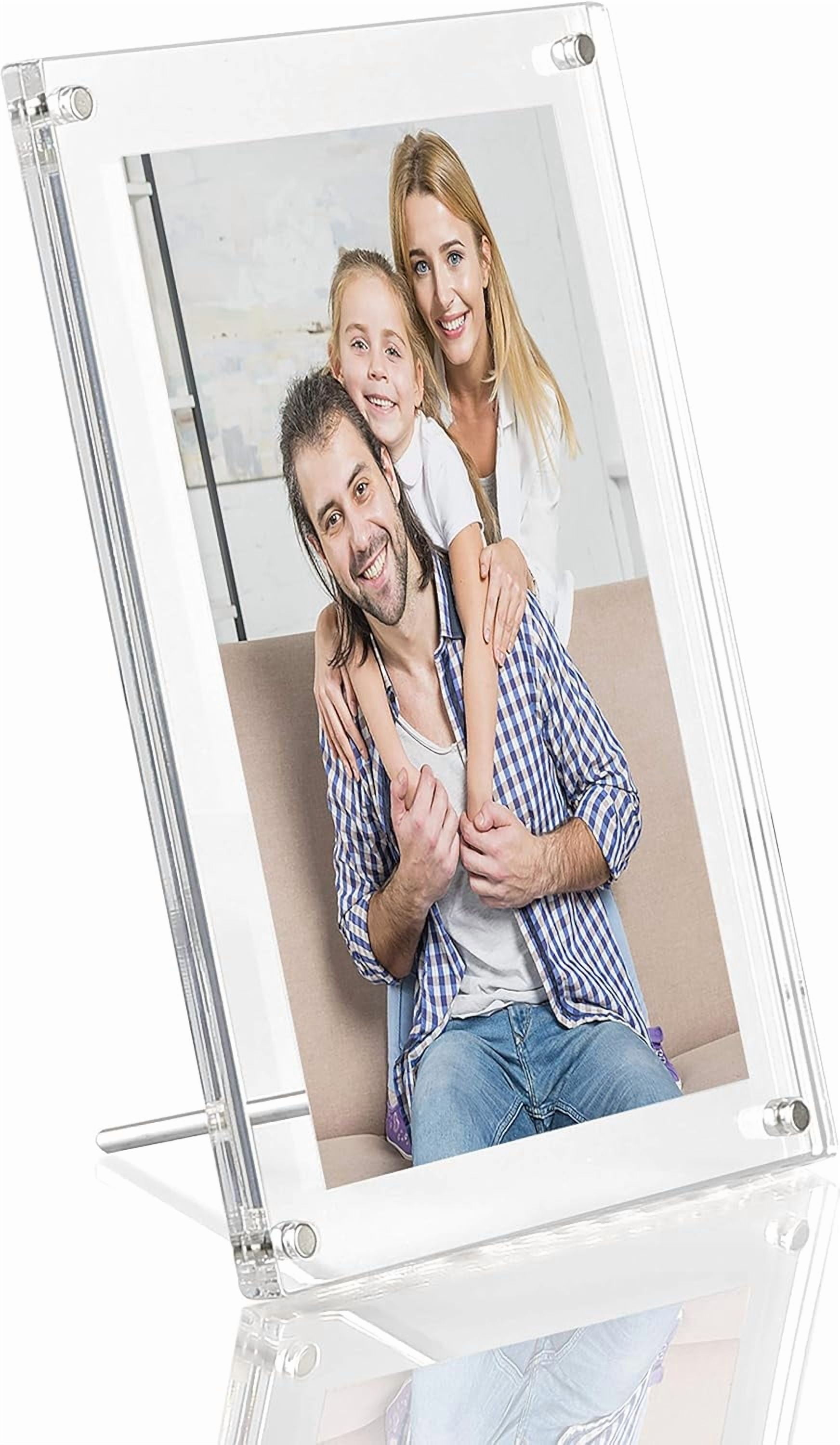 M&T Displays Clear Acrylic L Photo Frame, 4x6 inch Picture Sign Holder ...