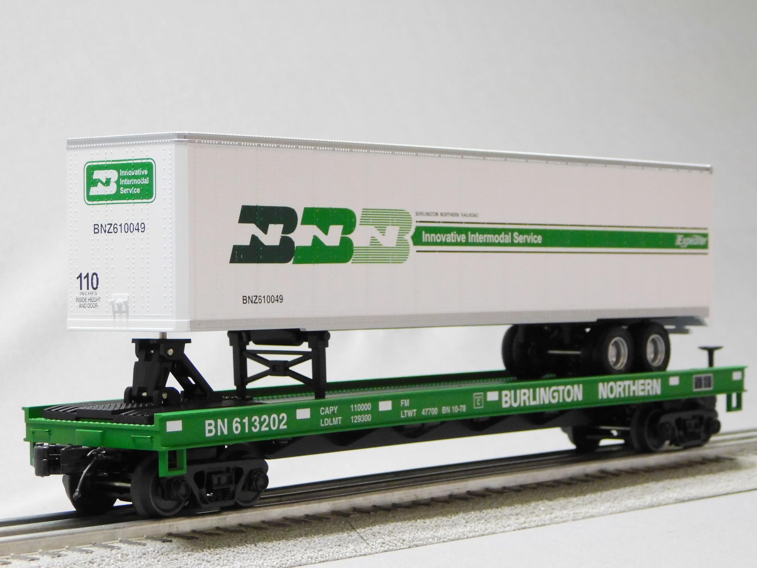 M.T.H. Electric Trains MTH Premier Burlington Northern Flat CAR W ...