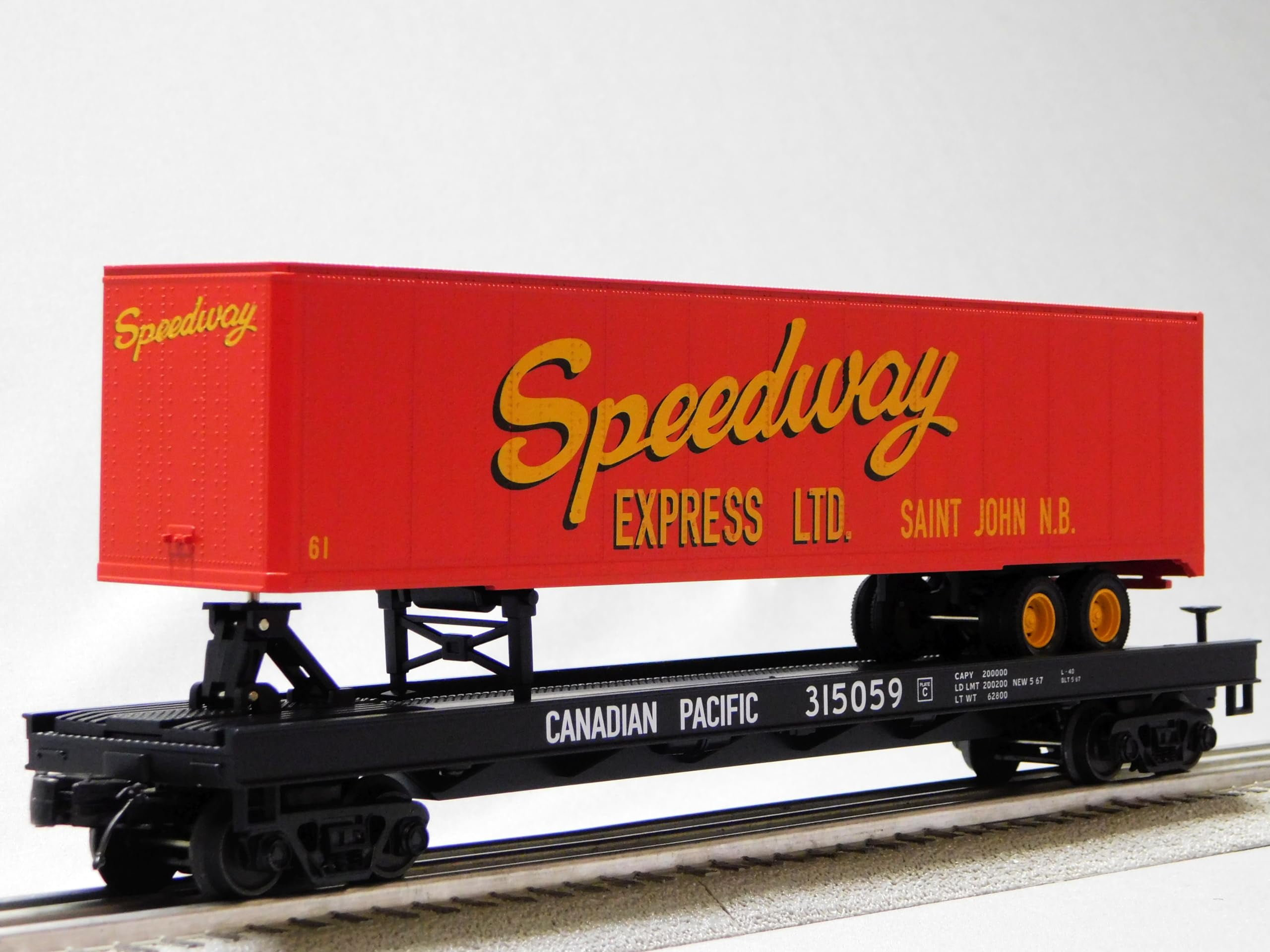 M.T.H. Electric Trains MTH Premier Canadian Pacific Flat CAR W/Trailer O Gauge 20-95642-315059 ...