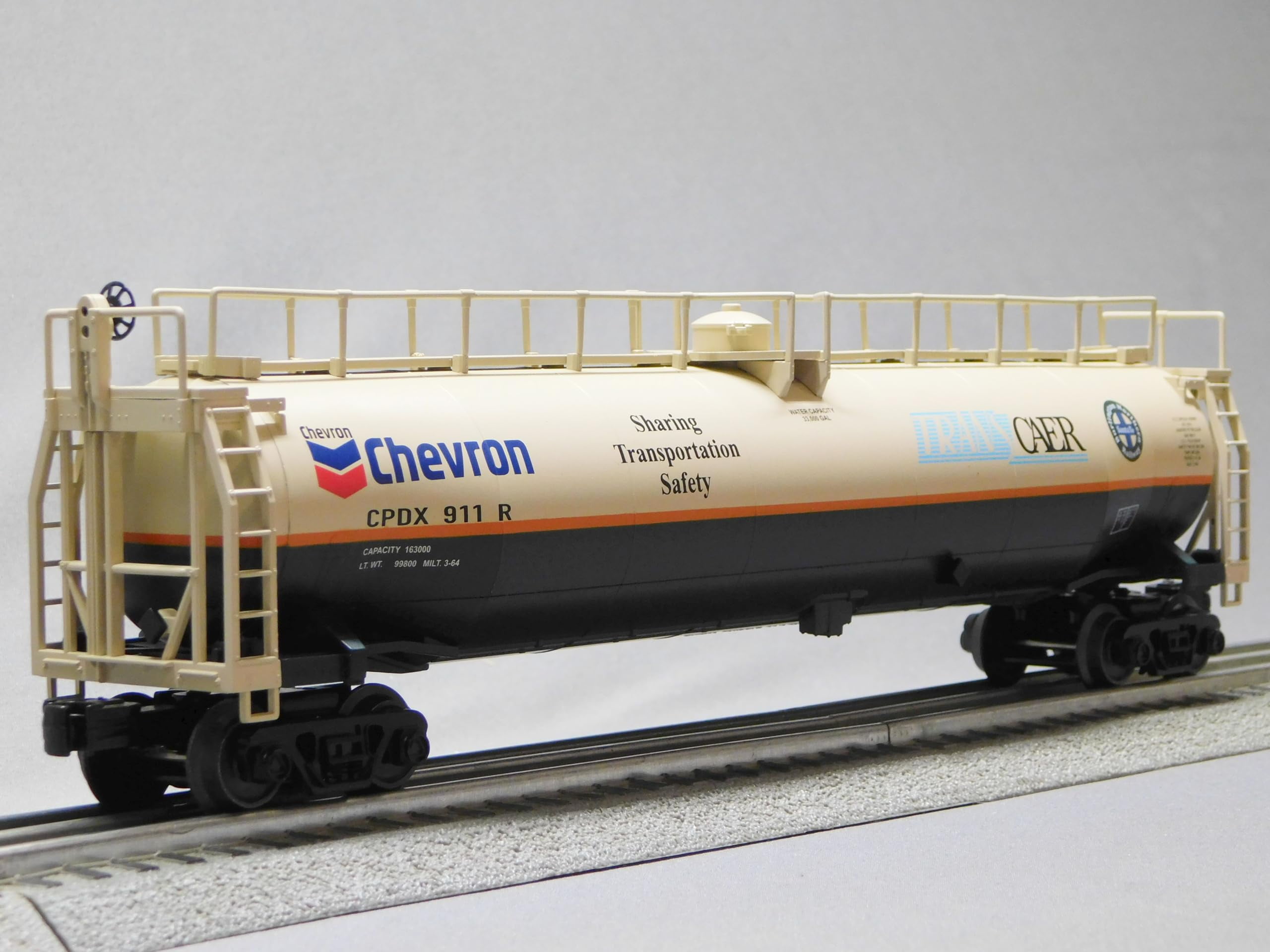 M.T.H. Electric Trains MTH RAILKING BNSF 33K Gallon Tank CAR 911 O Gauge Chevron 30-73632 ...