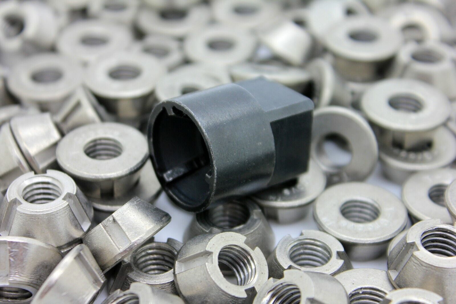 M8-1.25 T-Groove Tamper Proof Security Nuts x 30 & Tool Socket ...