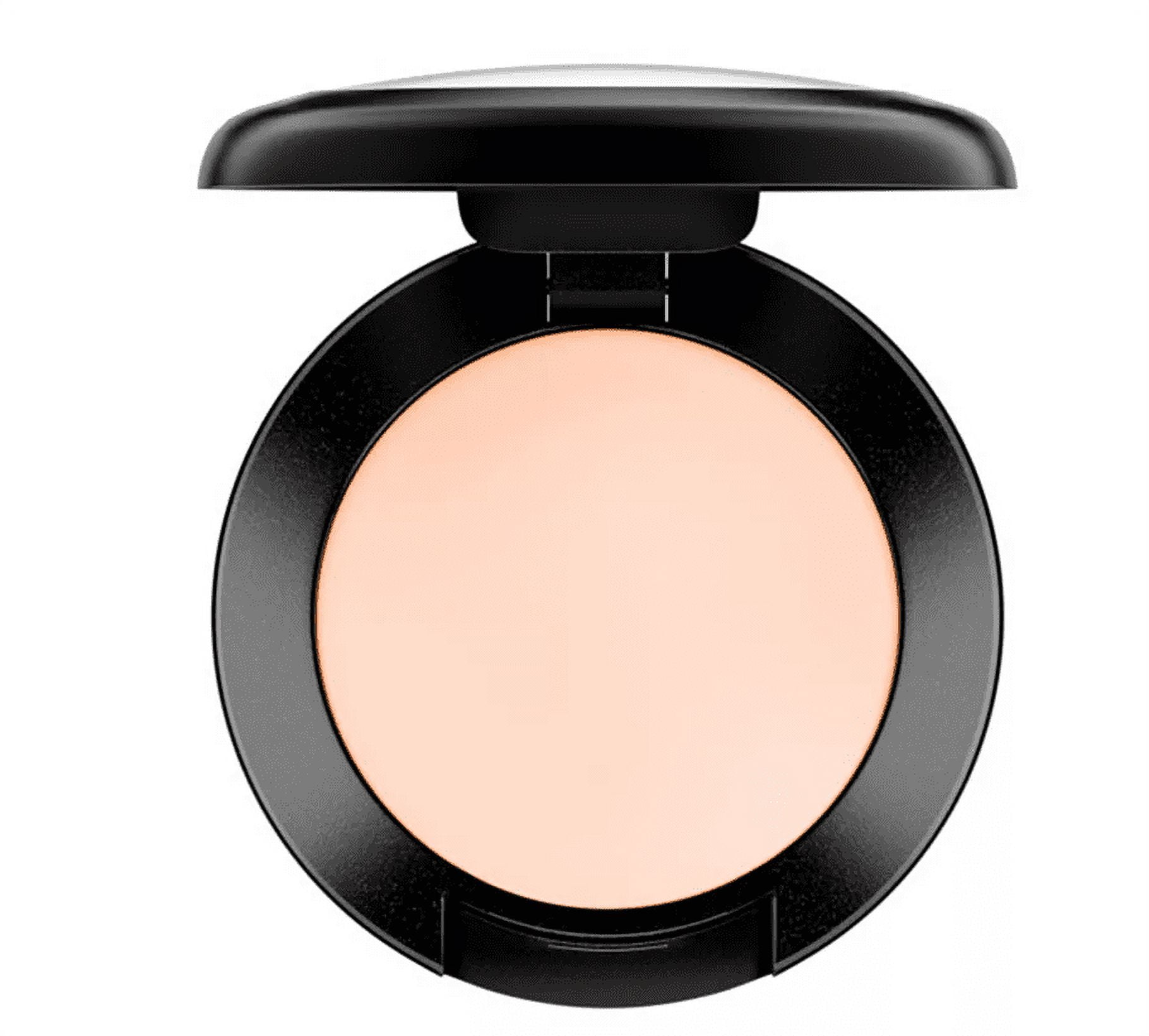 MAC Cosmetics Studio Finish SPF 35 Concealer NW15, 0.24 oz with ...