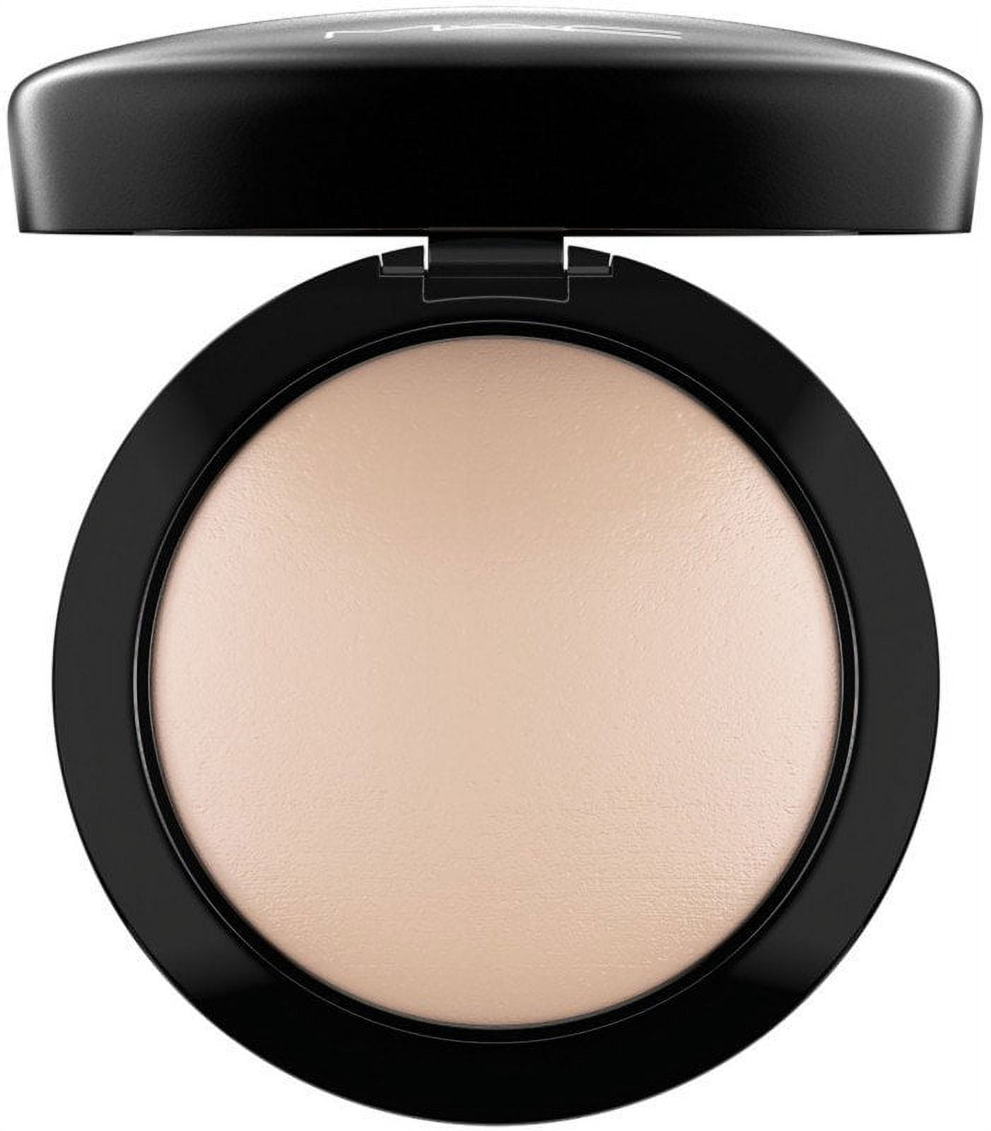 MAC Mineralize Skinfinish Natural - Light , 0.35 oz Powder - Walmart.com