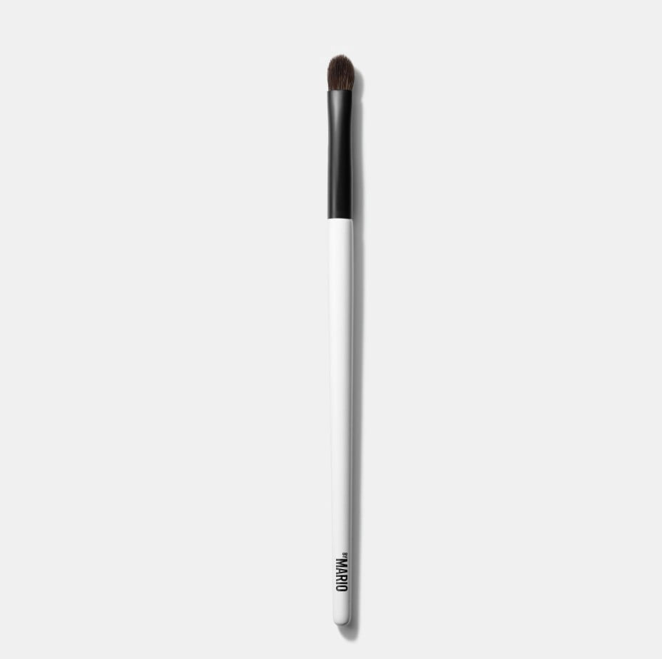 MAKEUP BY MARIO E5 Precision Eyeshadow Brush, Small Tapered Blending ...