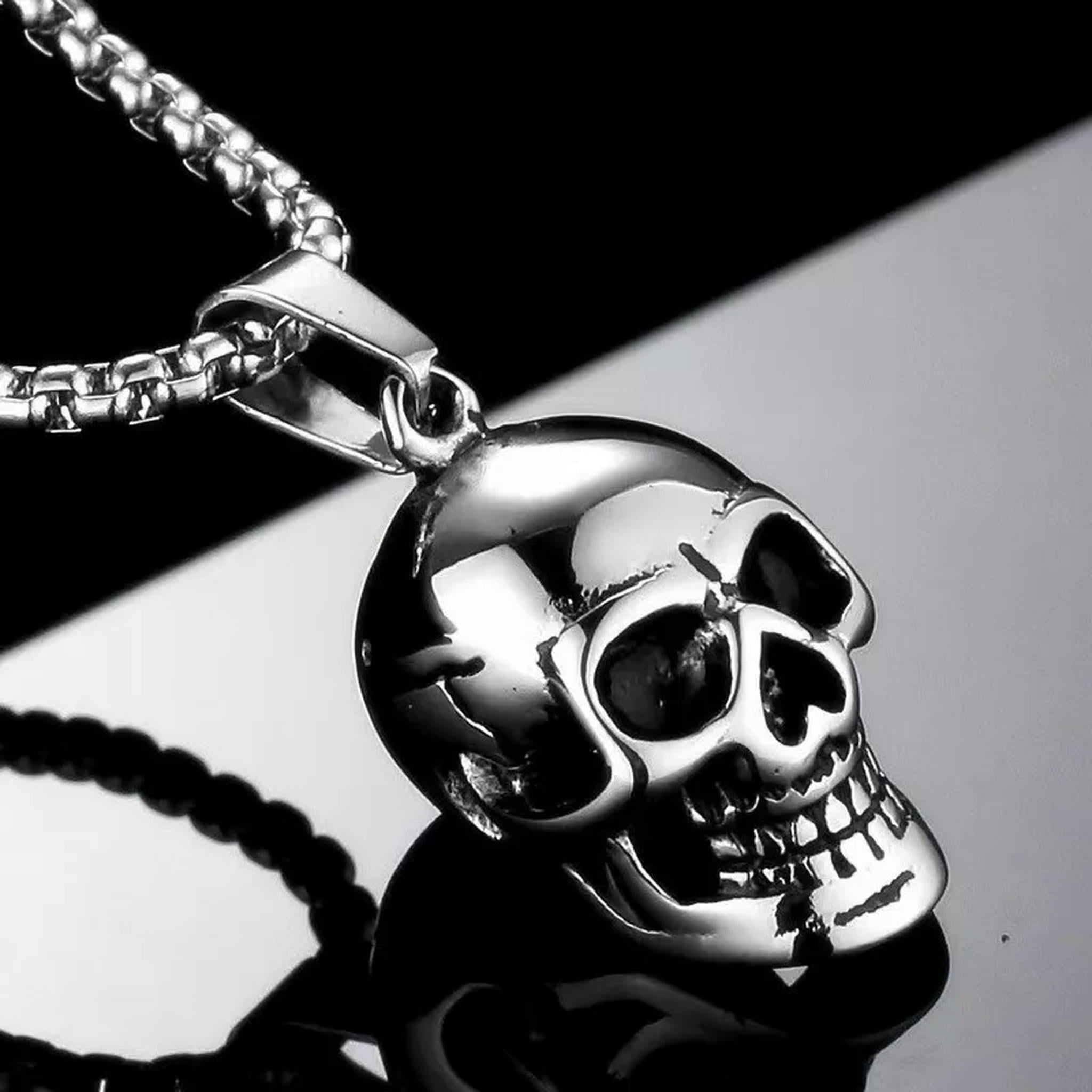 Skull Chain Skull Chain