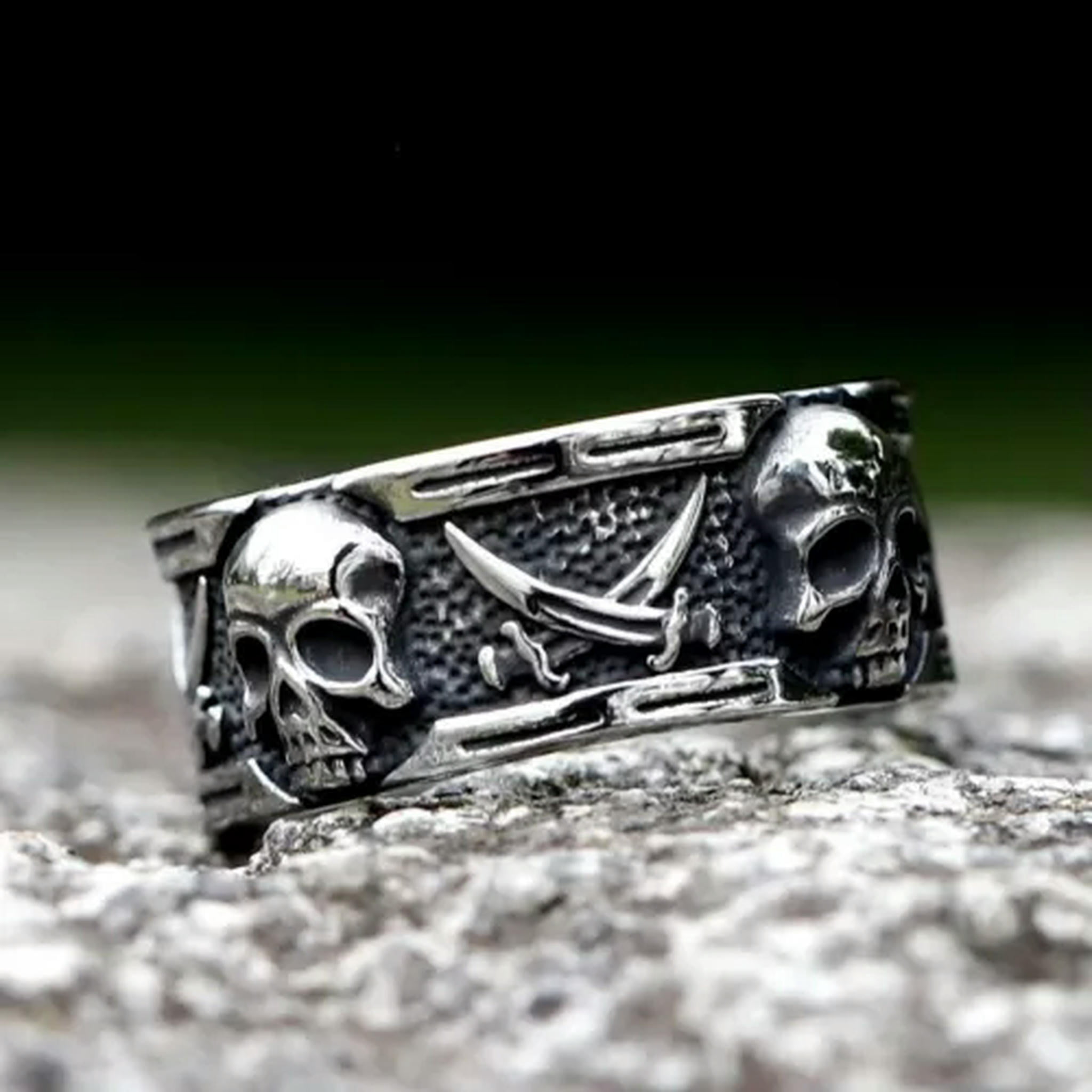 MATROOY Vintage Pirate Cross Sword Skull Ring Stainless Steel Rudder ...