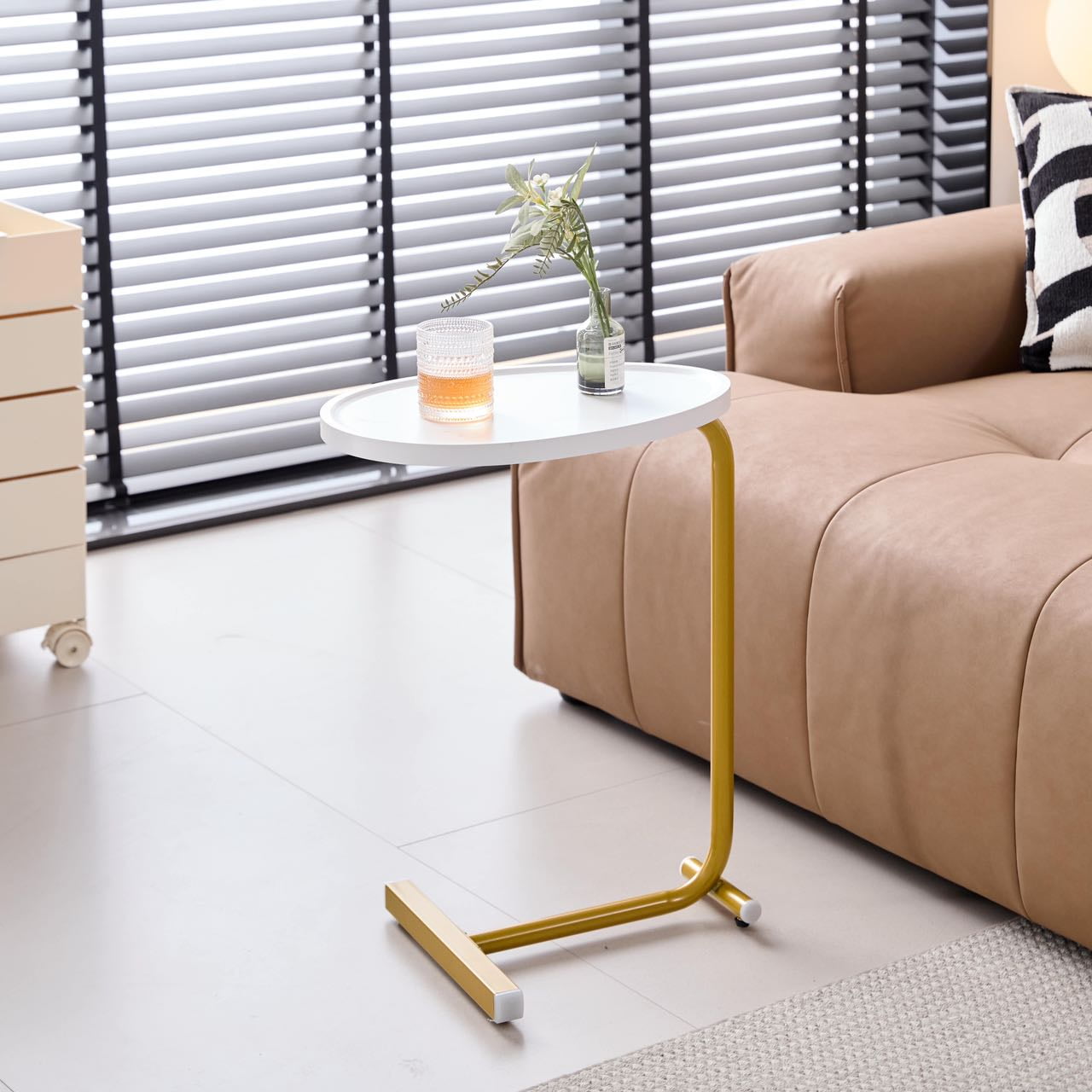 MAYEERTY 2-pieces White C-shaped Side Table, C Shaped End Table, Side ...