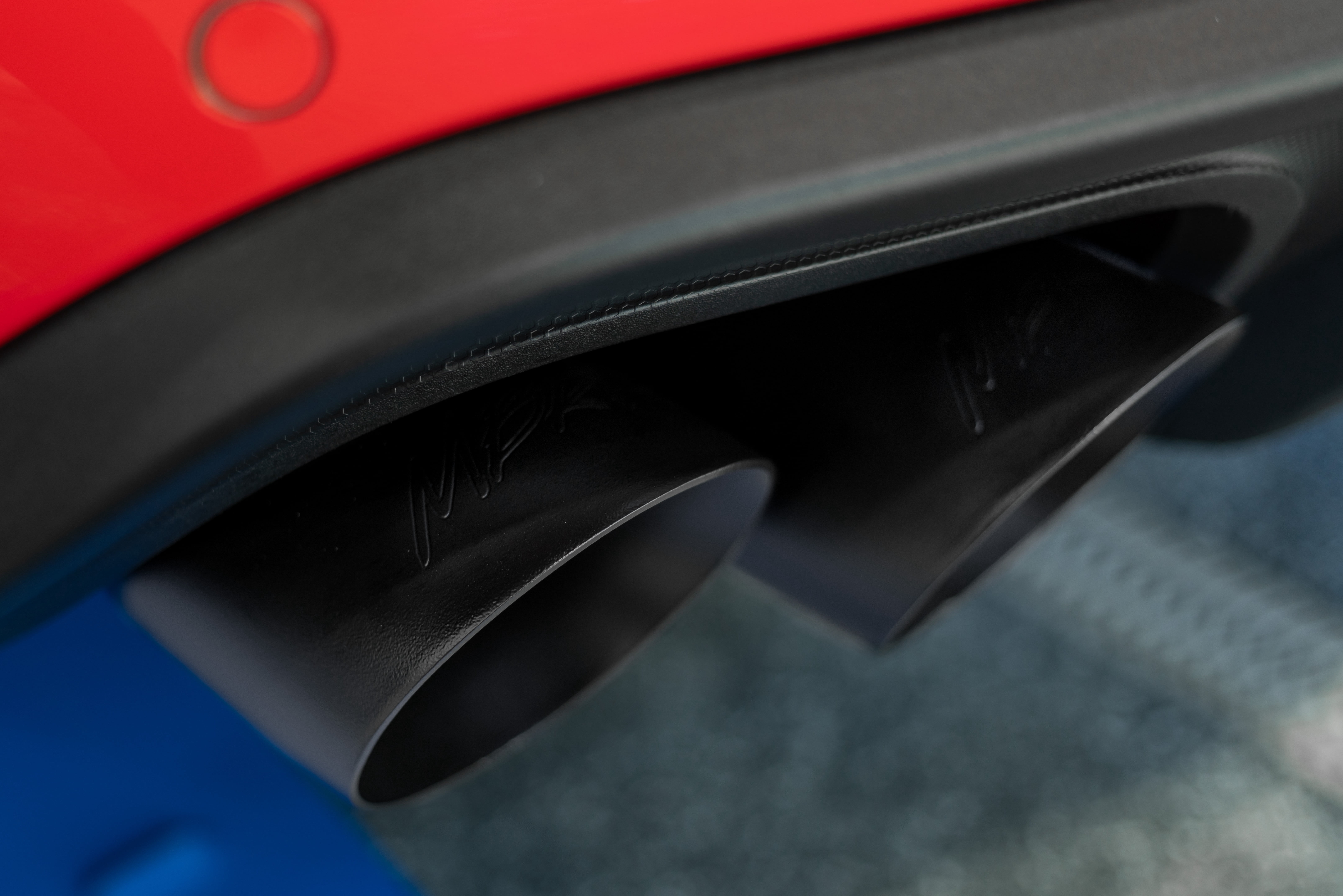 MBRP Exhaust, Dual Rear Exit w/quad Carbon Fiber Tips T304 for 18-21 ...