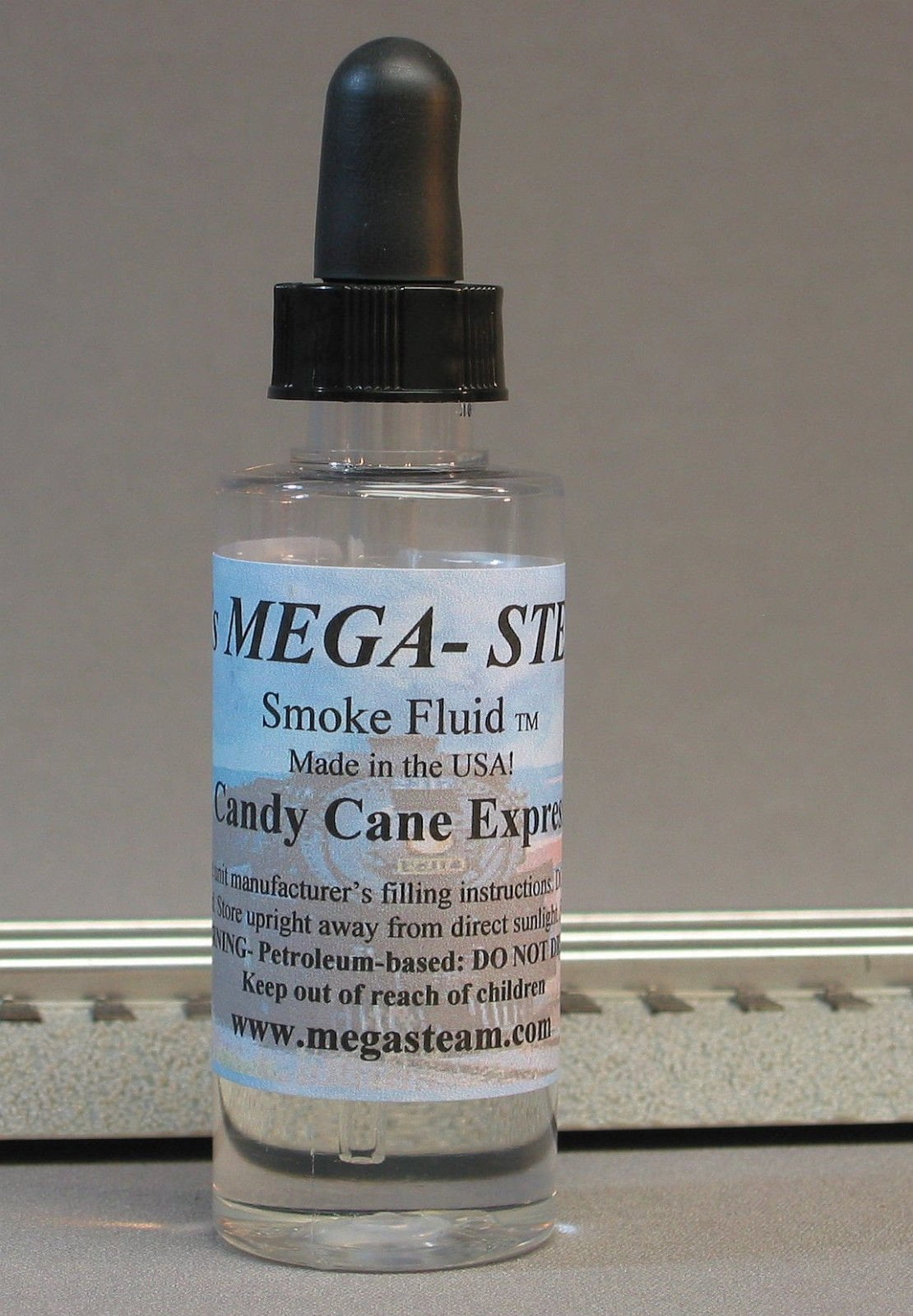 MEGA-STEAM Candy Cane Express Smoke Fluid Scented JTM116 - Walmart.com