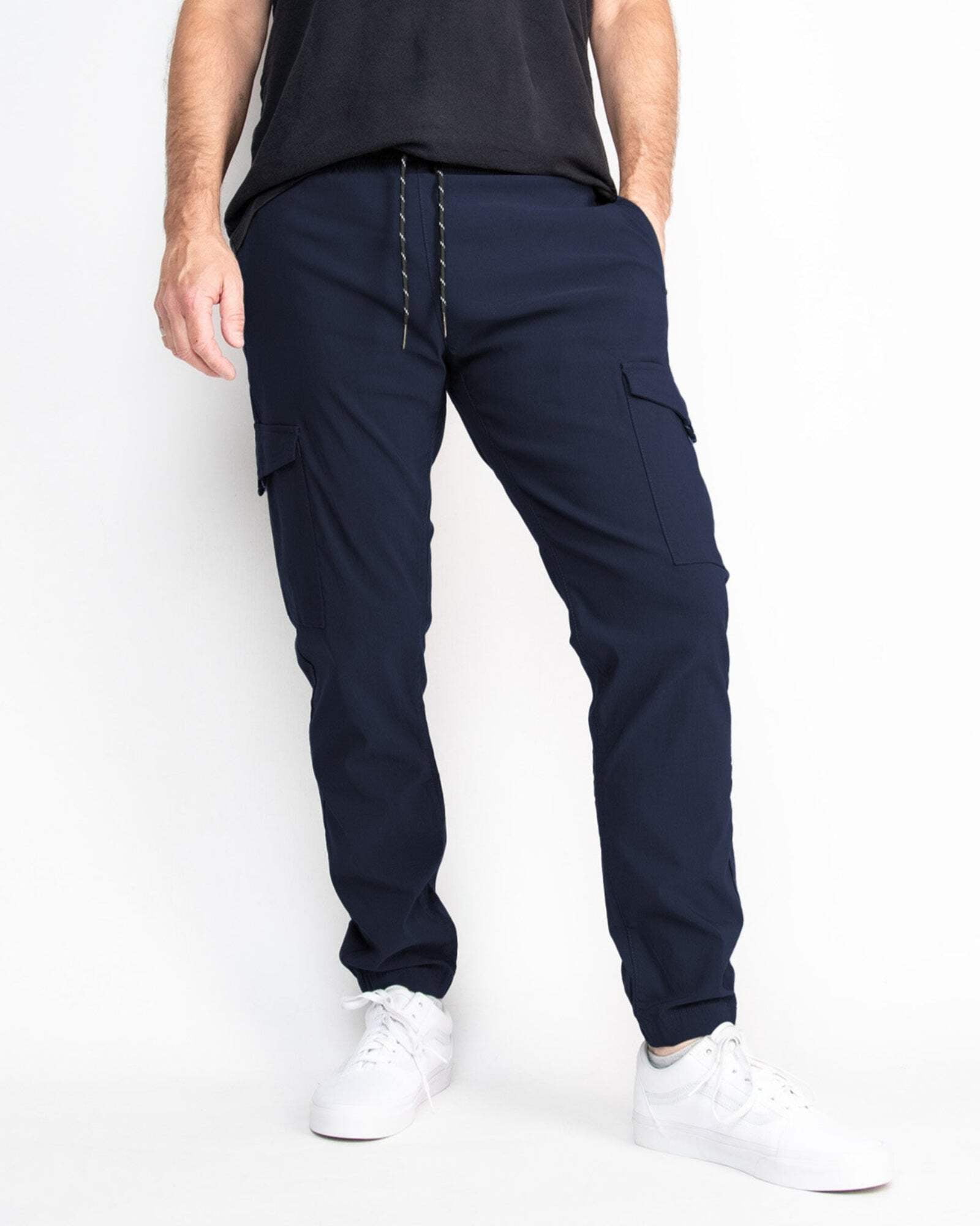 MEN'S TRECY PERFORMANCE TECH CARGO JOGGERS - Walmart.com