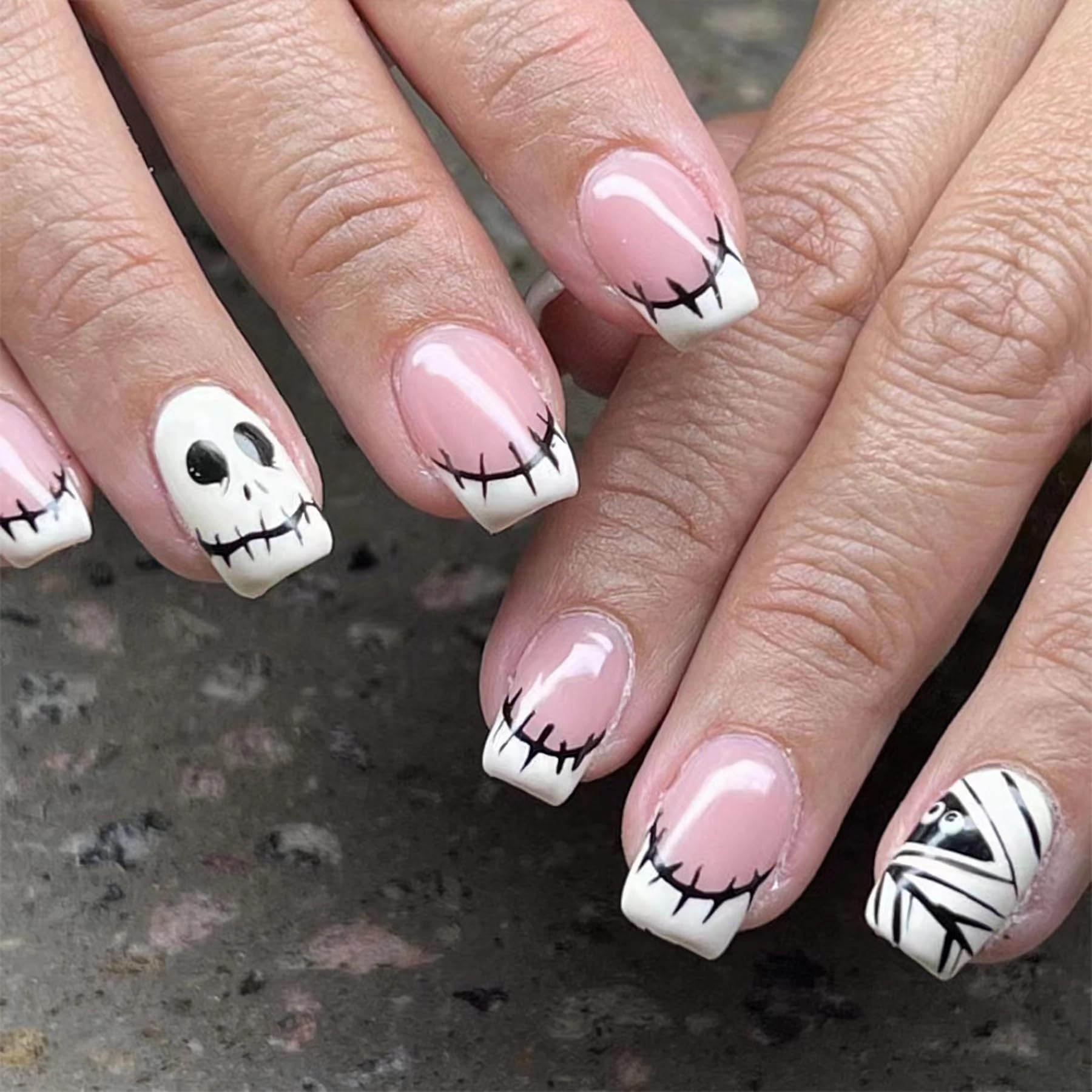 MERVF Halloween Press on Nails Short Square Fake Nails Press ons White ...