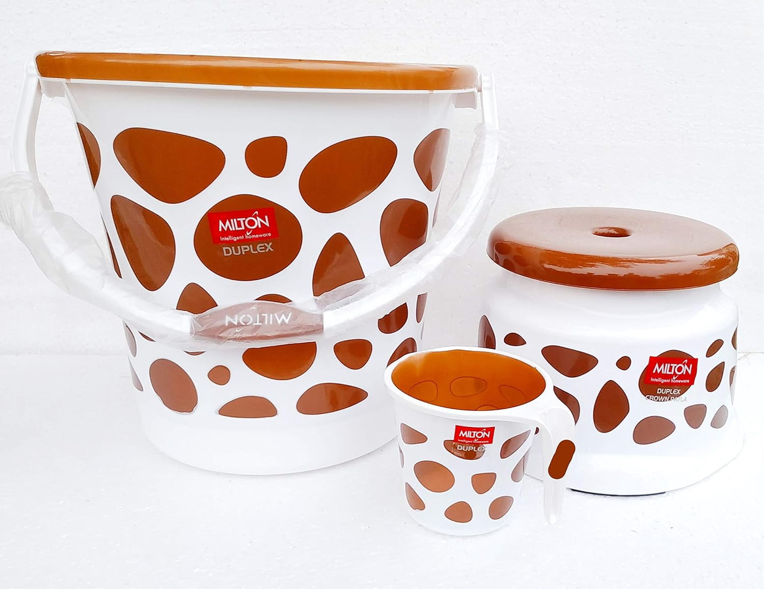 MILTON Duplex Plastic Bucket with Mug and Stool 20 L Brown - Walmart.com