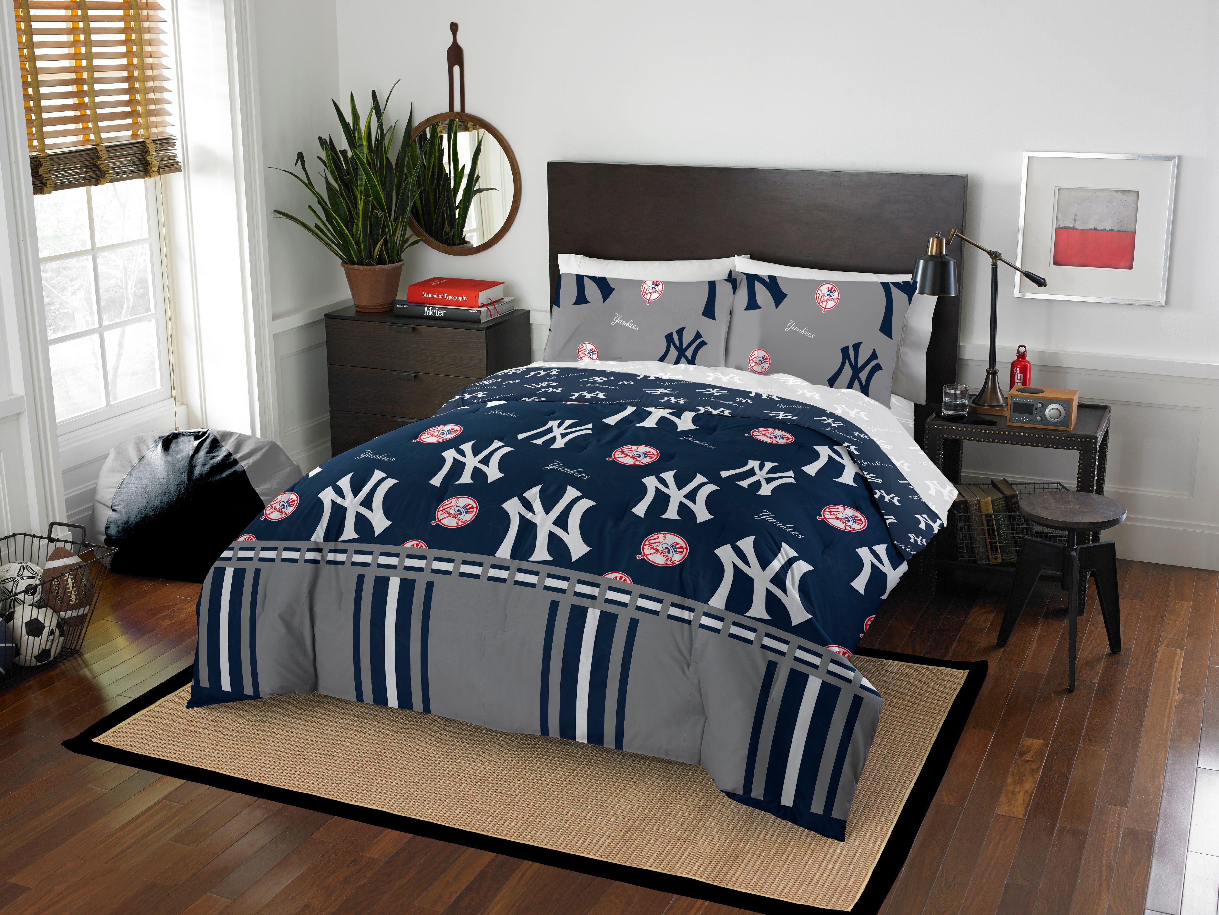 MLB New York Yankees 5-Piece Team Colors Bed in a Bag, Queen - Walmart.com