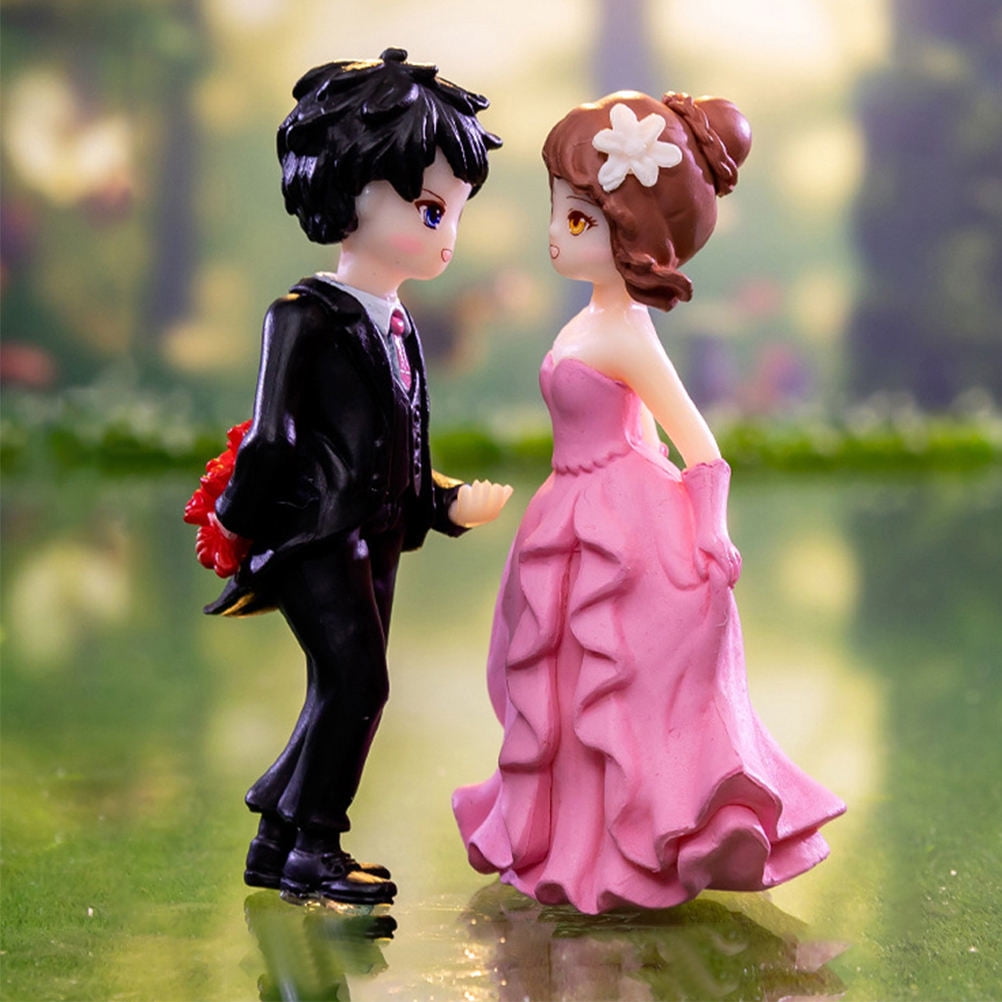 MLINS 2pcs Dancing Couple Statues Romantic Decor Miniature Bride And ...