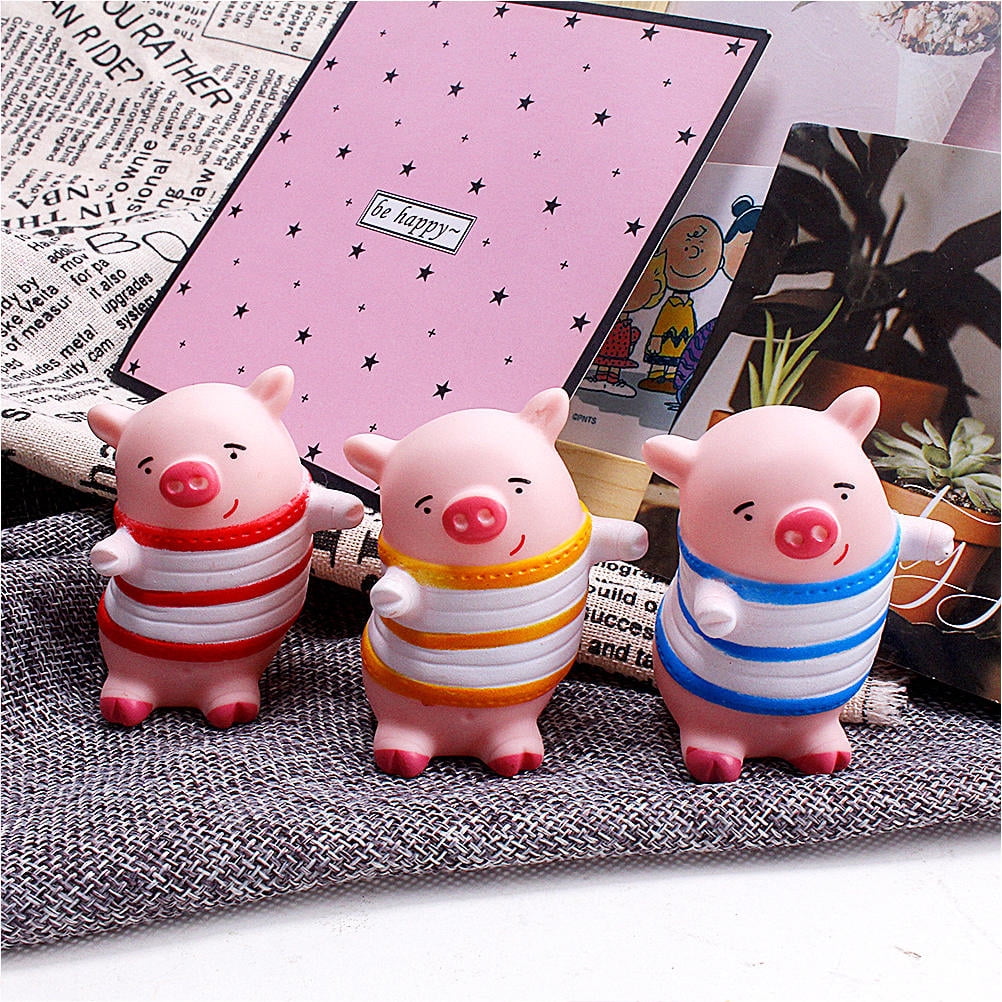 MLINS 3pcs Vinyl Pig Toys Supple Pig Ornaments Dancing Pig Decorations ...