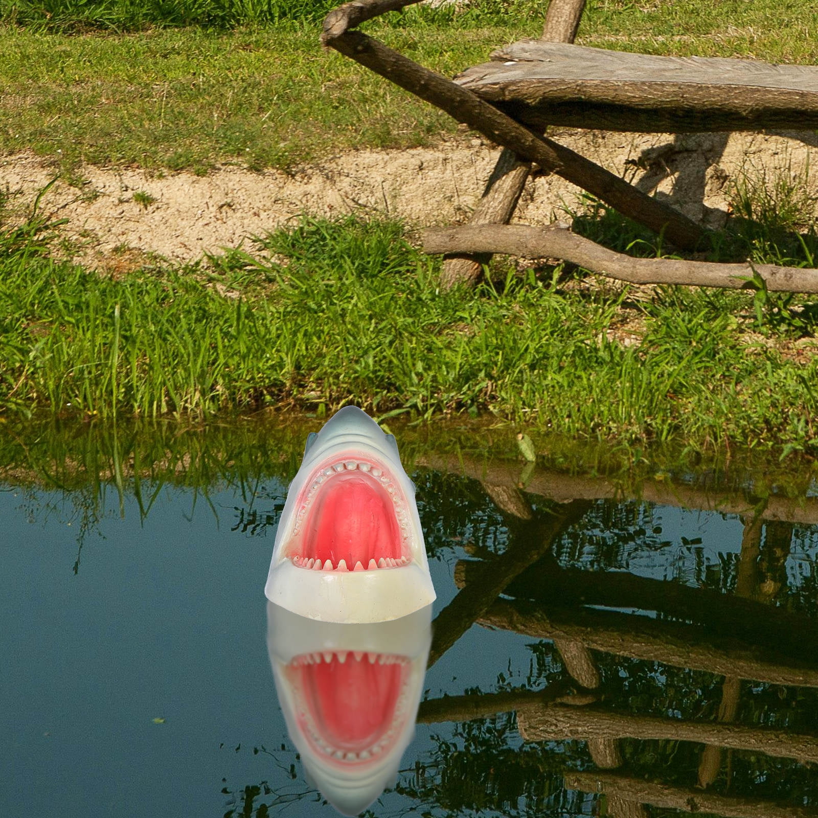 MLINS Artificial Resin Fake Shark Head Statue Floating Shark Head Decor ...