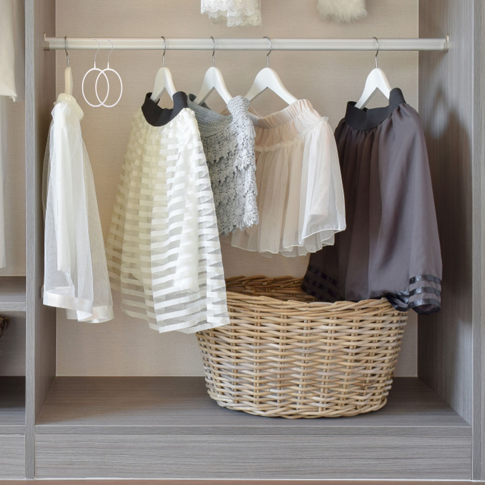 MOKKHNB 8Pcs White Iron PVC Circle Scarf Hanger for Towel Hanging ...