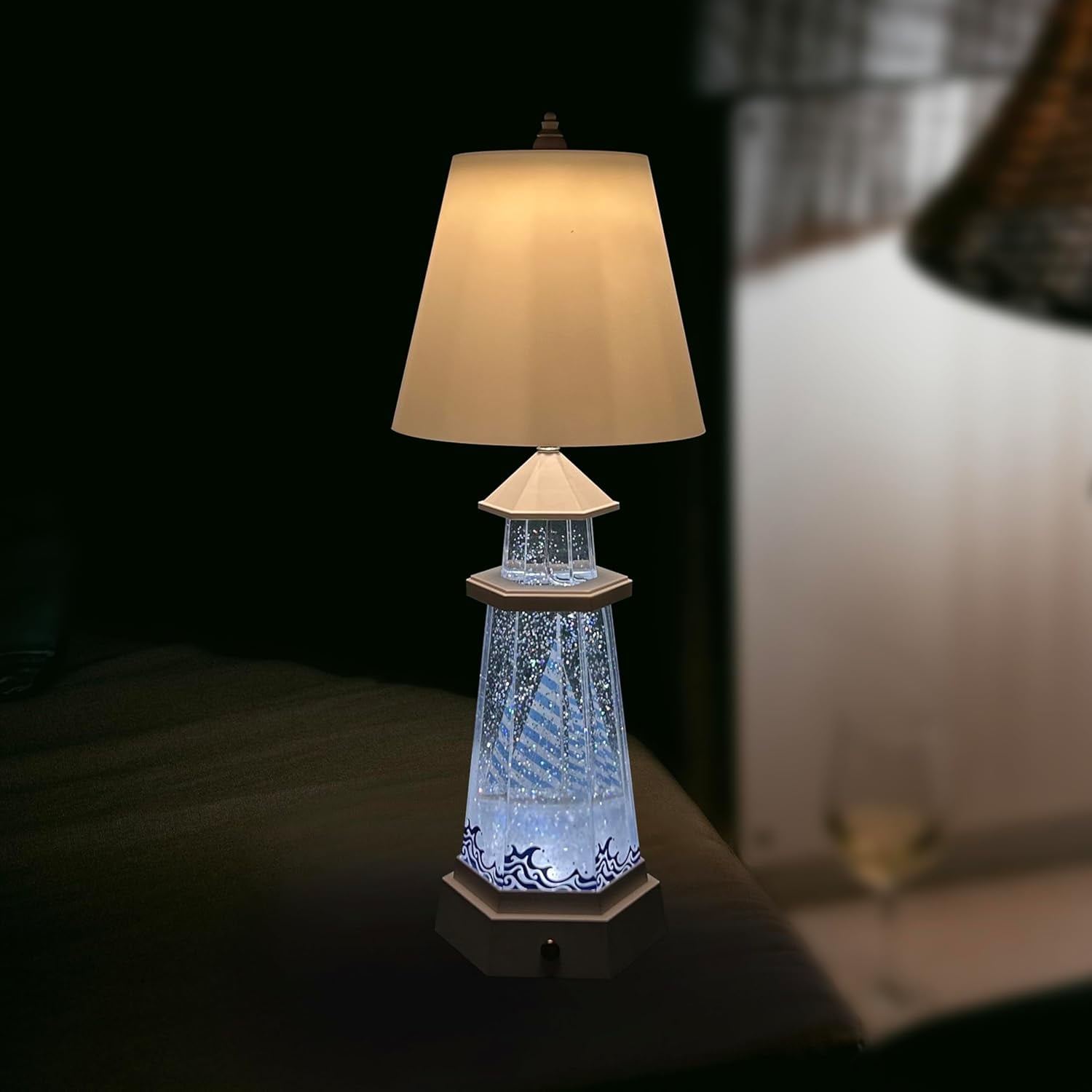 MOMENTS IN TIME LED Lamp Shaped Glitter Spinning Water Globe with USB ...