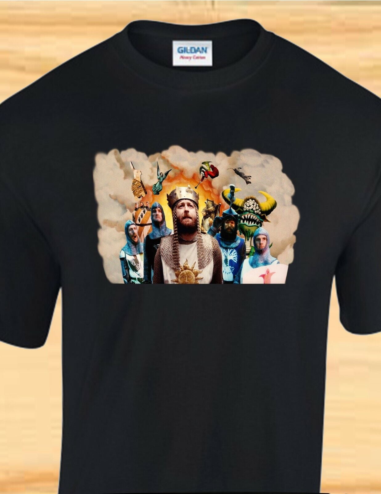 MONTY PYTHON & THE HOLY GRAIL - Funny 70s British Movie - CUSTOM T ...