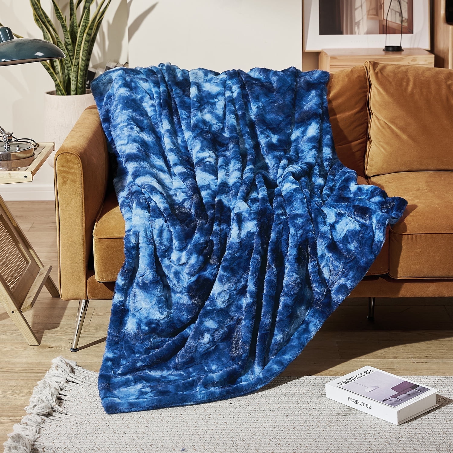 MOOFUN Contemporary Faux Rabbit Fur Soft Fluffy Cozy Warm Fuzzy Throw ...
