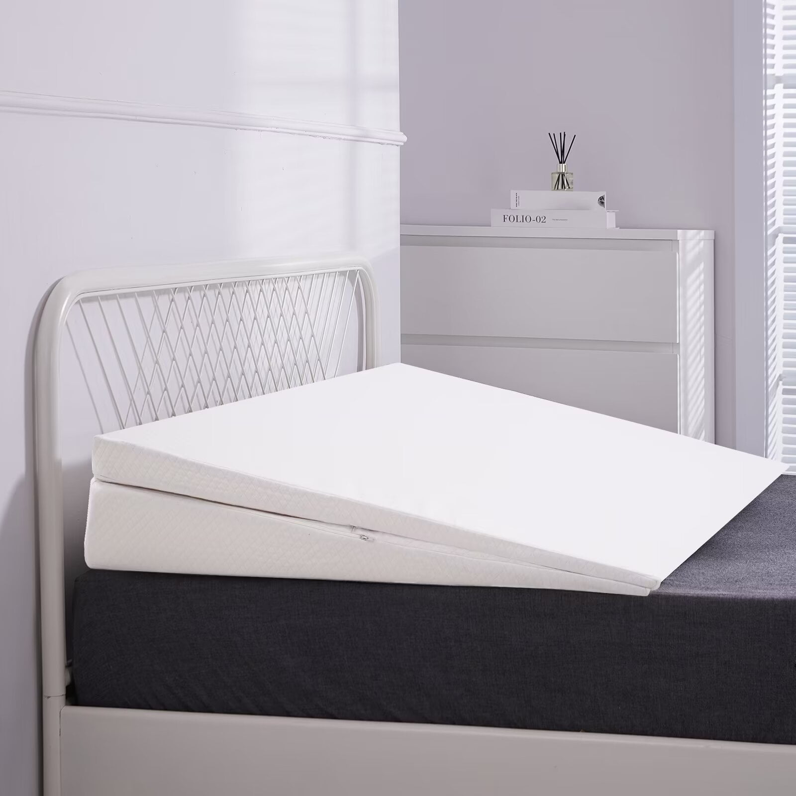 MOPHOTO Bed Wedge Pillow, Extra Large Memory Foam Bed Wedge Pillow ...