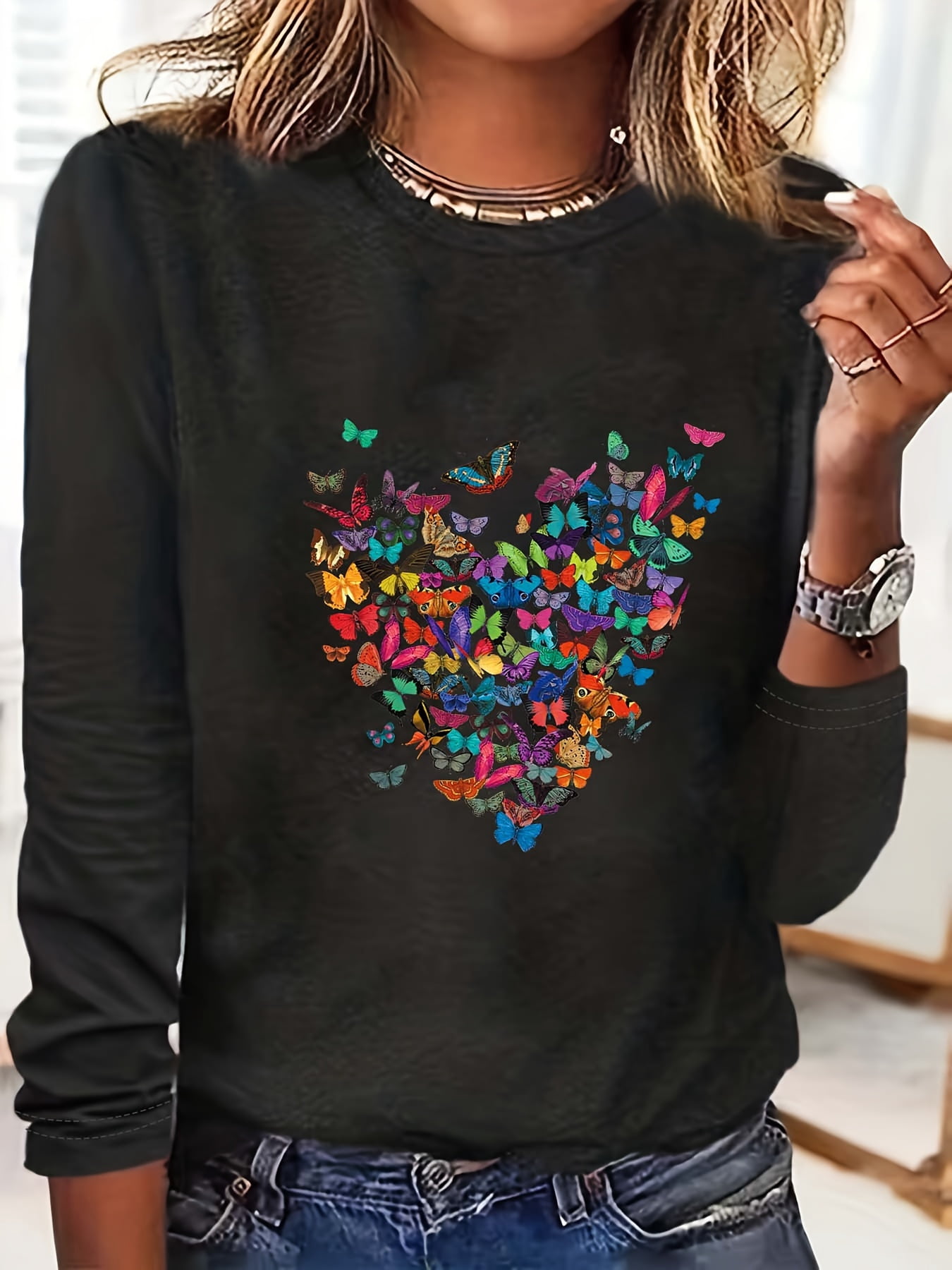 MORTTIC Women's Long Sleeve Graphic T-Shirt Round Neck Butterfly Print ...