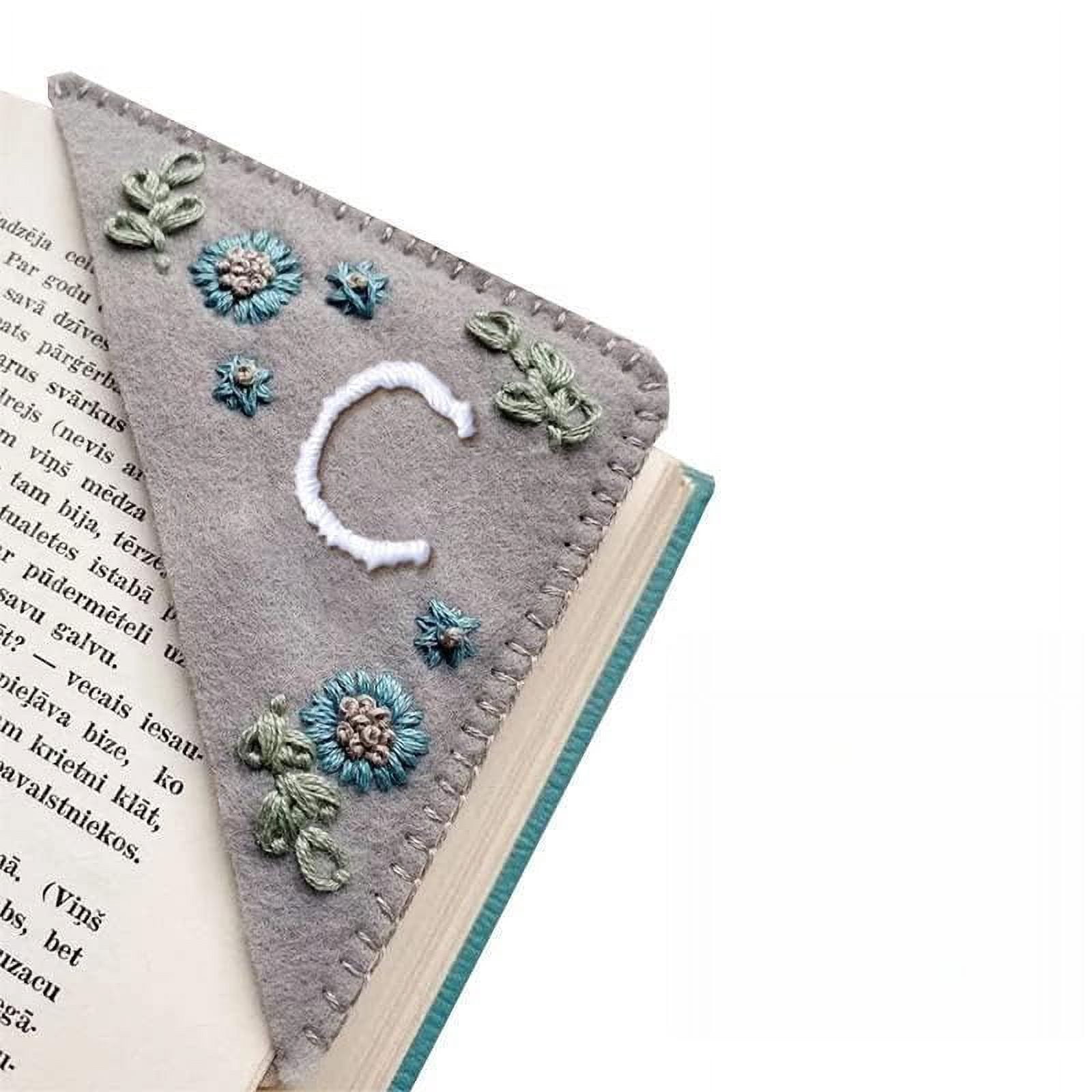 MOTEERLLU Personalized Hand Embroidered Corner Bookmark,Felt Triangle ...