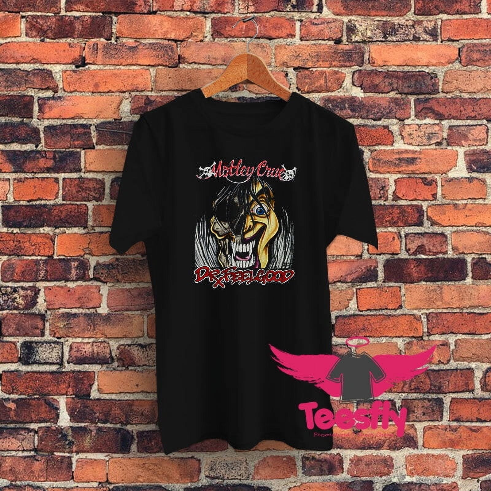 MOTLEY CRUE DR FEELGOOD ERA ALLISTER FIEND GRAPHIC T-SHIRT - Walmart.com