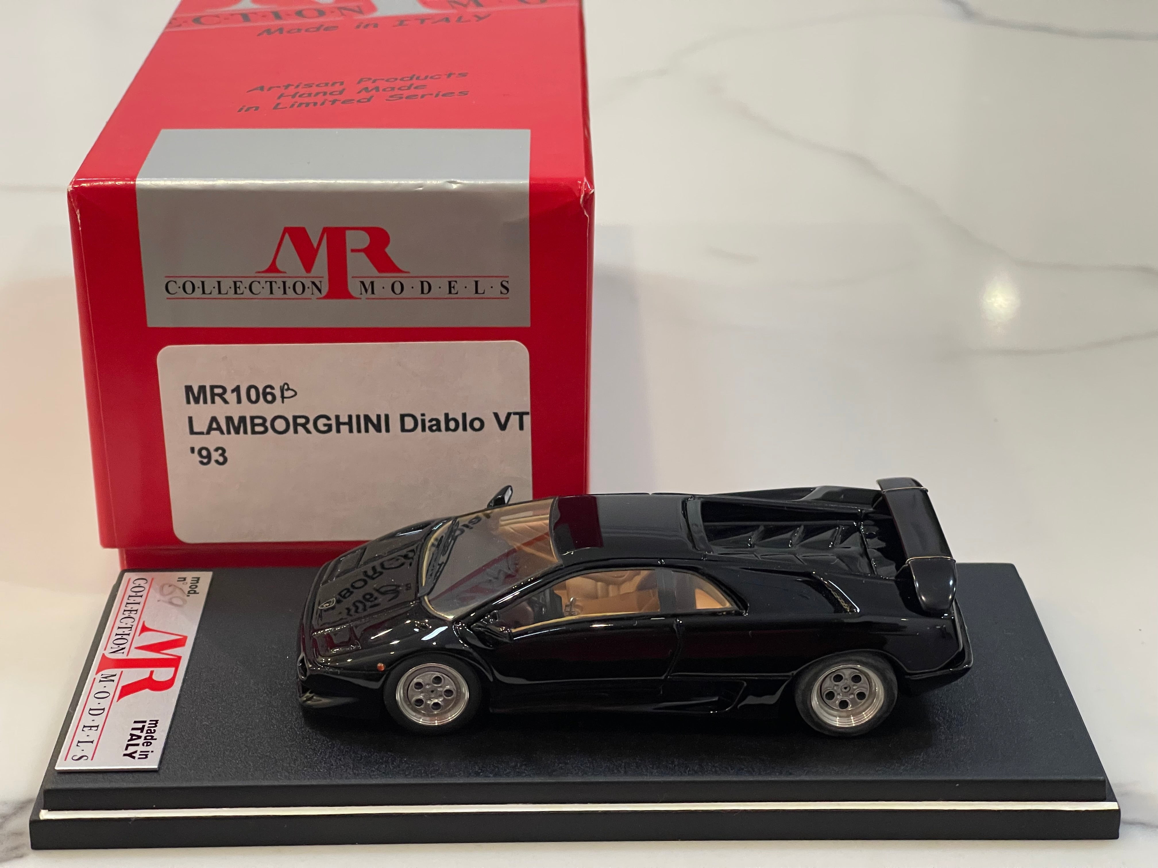 MR 1/43 Lamborghini Diablo VT 1993 Black MR106B - Walmart.com