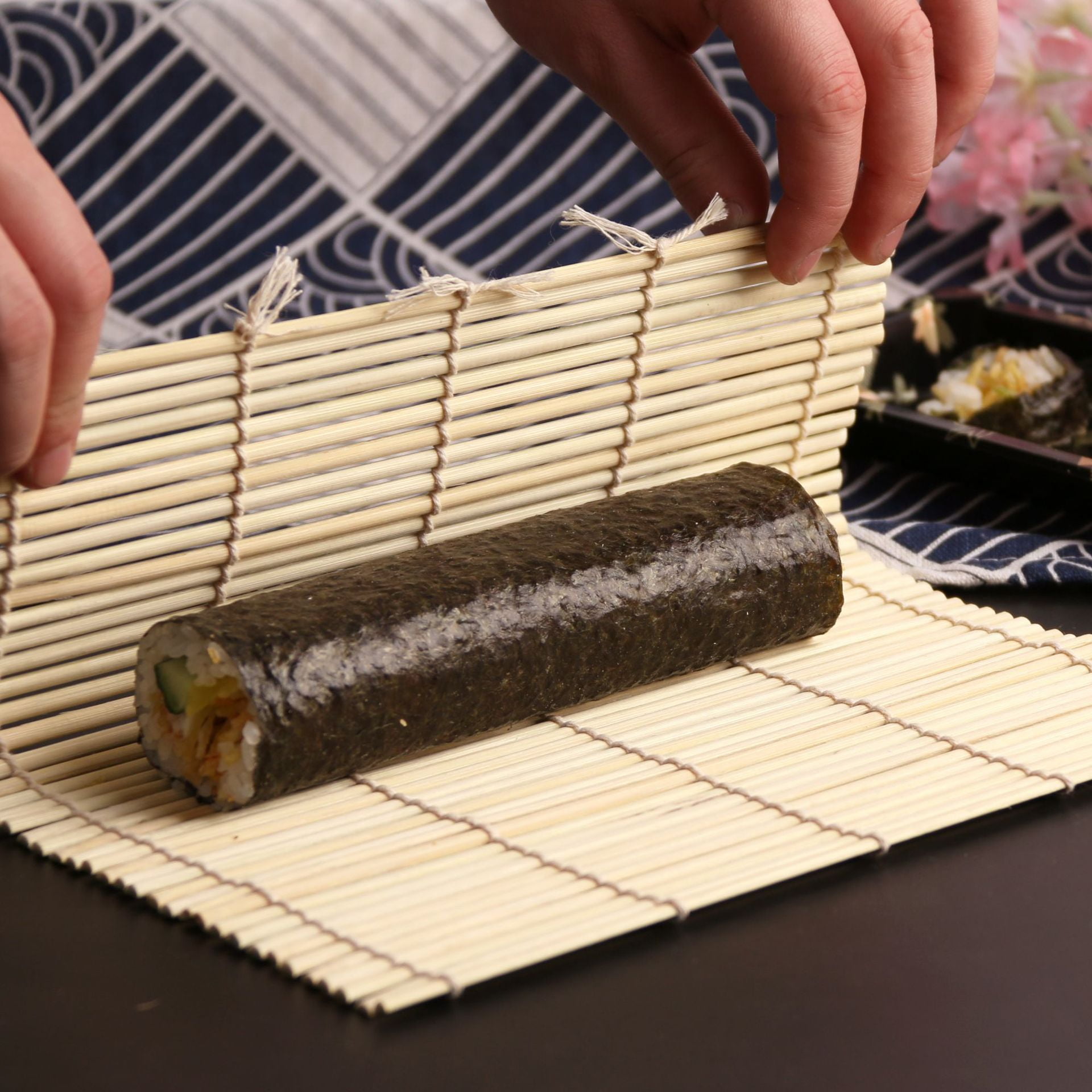 GOOHOCHY Bamboo Rolling Mat for Home Use Stable and Natural Light ...