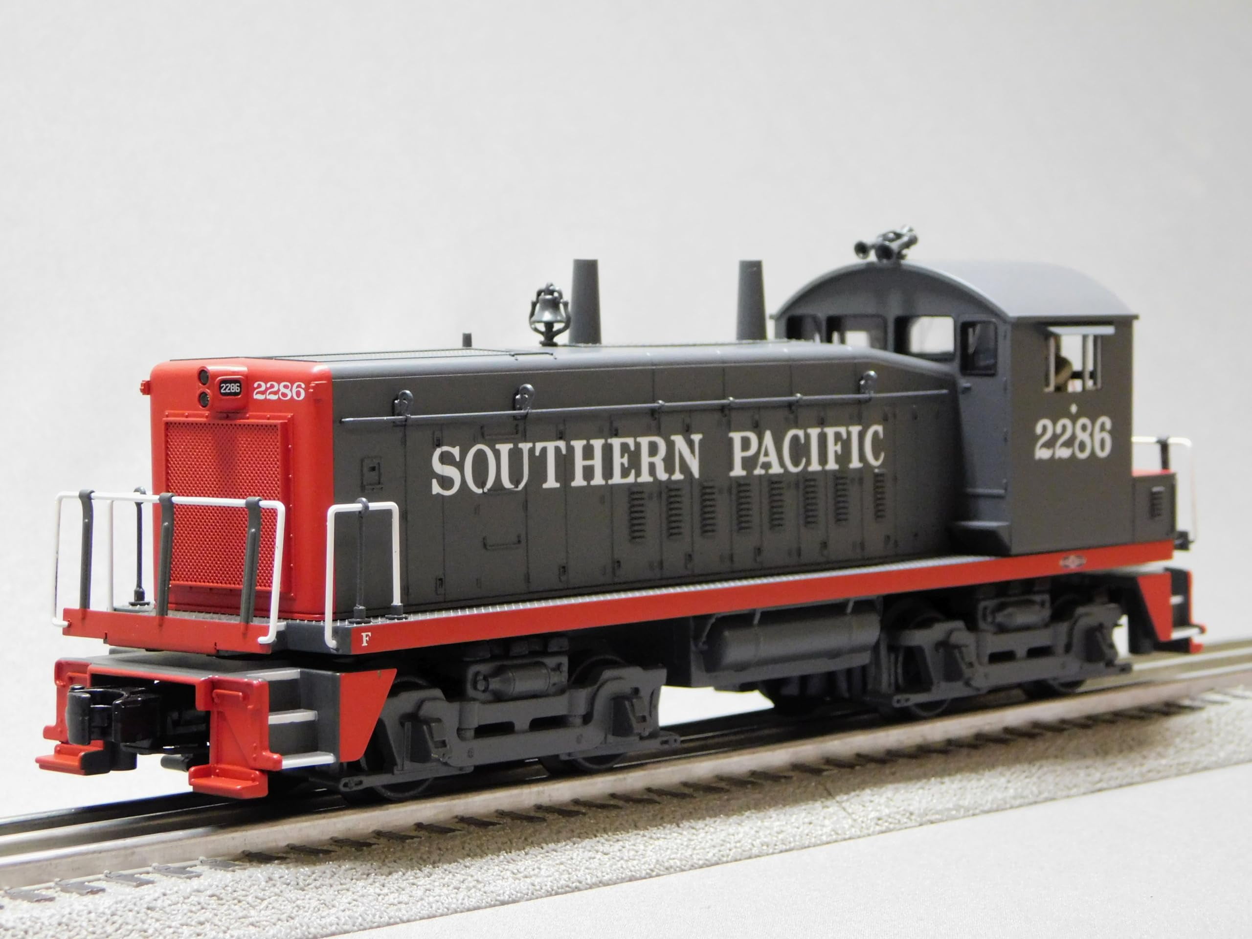 MTH RAILKING Southern Pacific SW1200 Diesel Engine #2286 O Gauge 30 ...