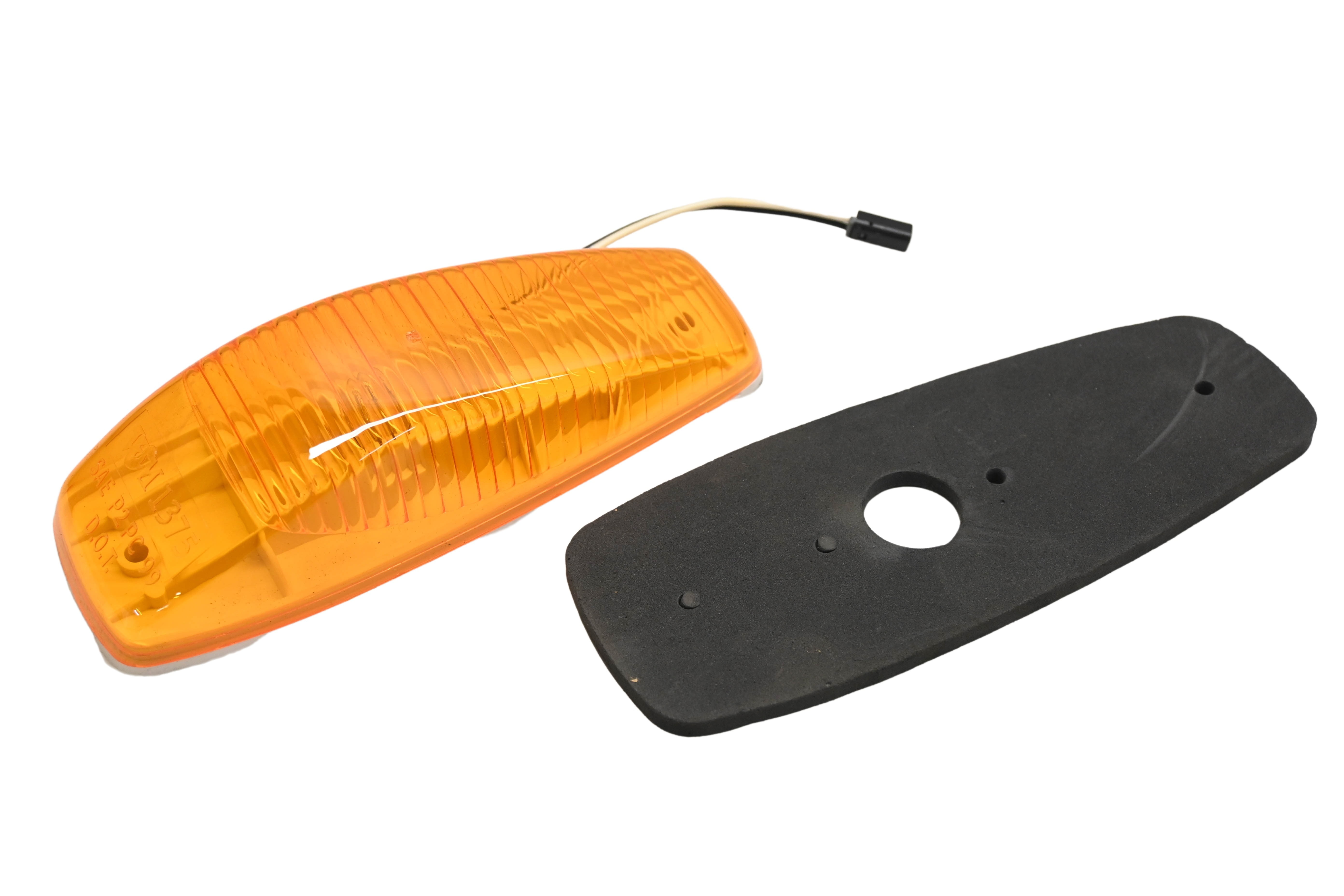 Mack 38M04105M , 1375 VSM Amber Cab Marker Lamp Kit NOS - Walmart.com