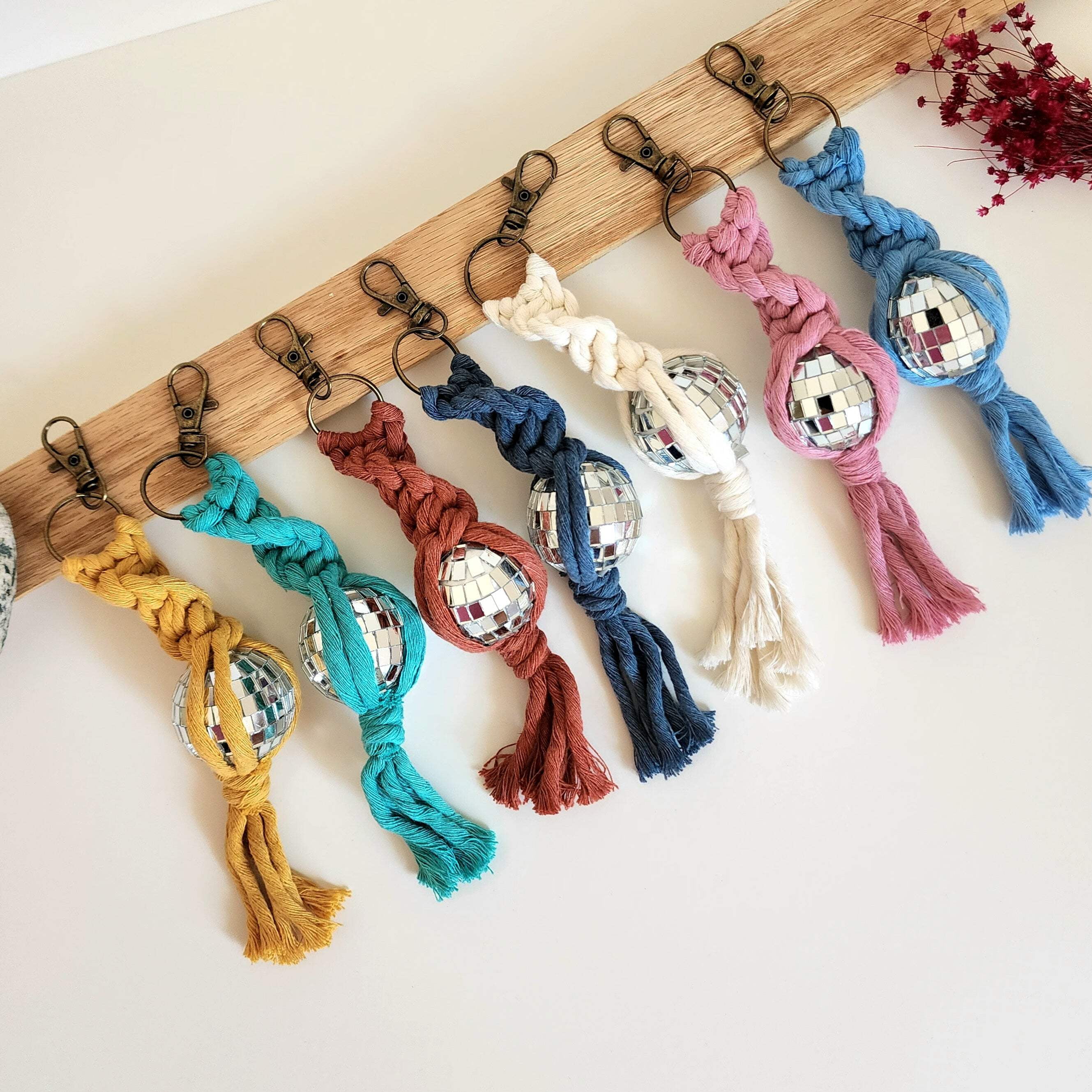 Macrame Disco Ball Keychain Charm, Handmade Retro Mirrorball Purse/Key ...