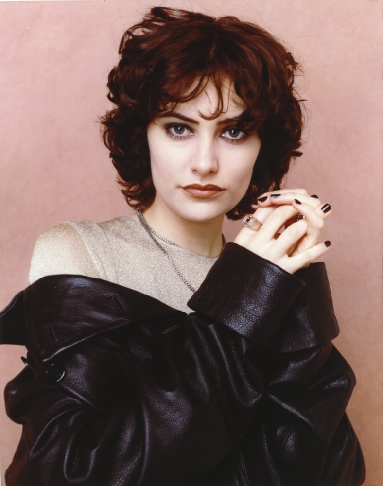 Madchen Amick Posed in Black Jacket Photo Print (8 x 10) - Walmart.com