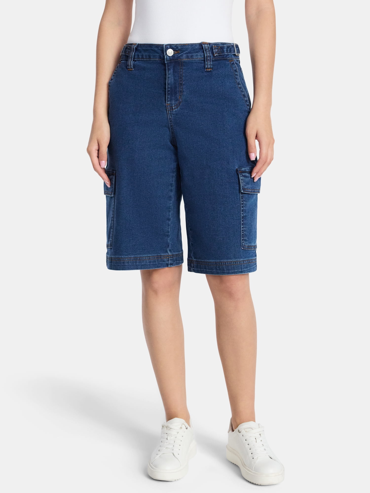 Madden NYC Women’s Side Tab Jorts, Sizes 00-18 - Walmart.com