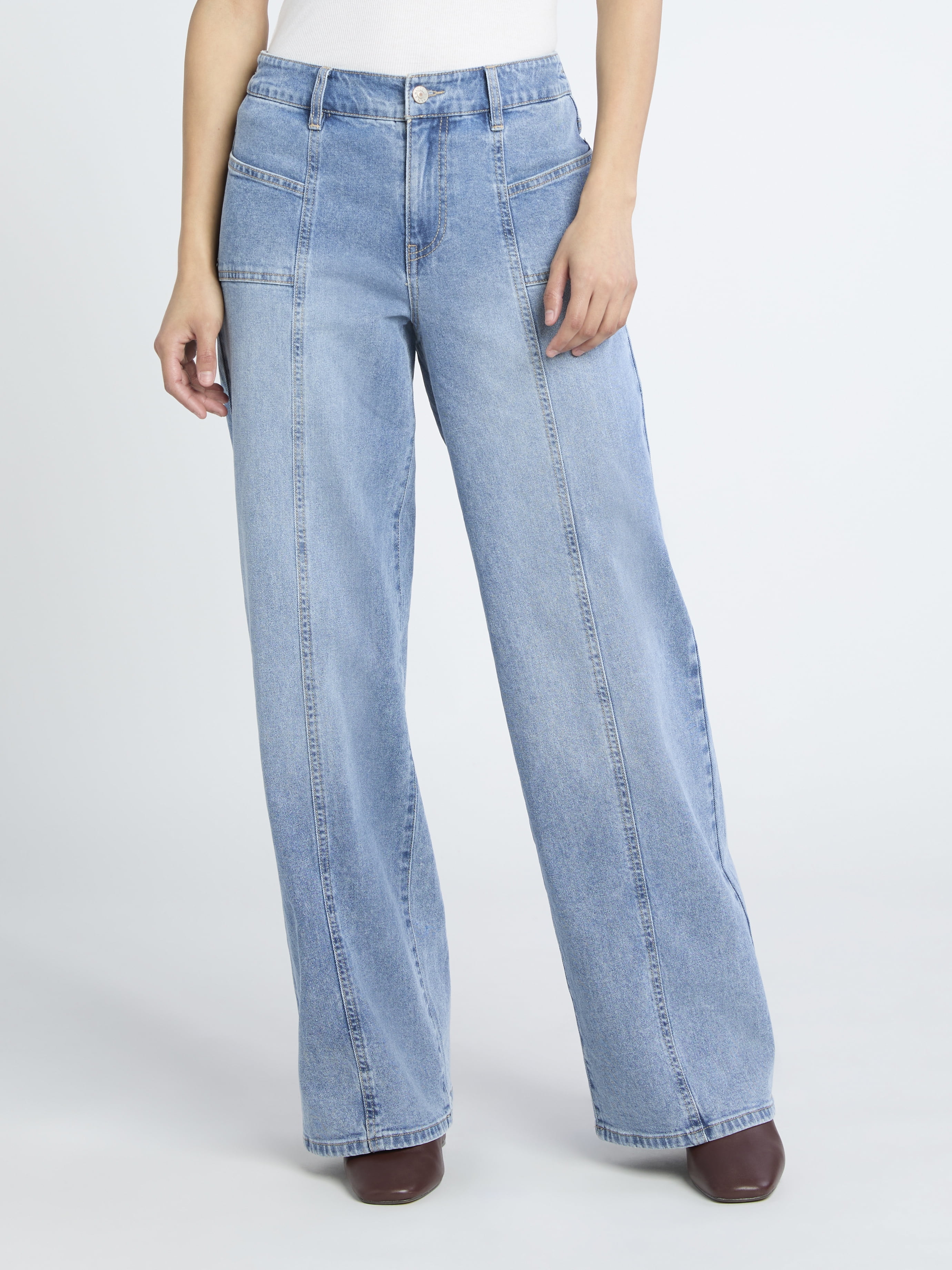 Madden NYC Women's Mid-Rise Loose Fitted Jeans - Walmart.com