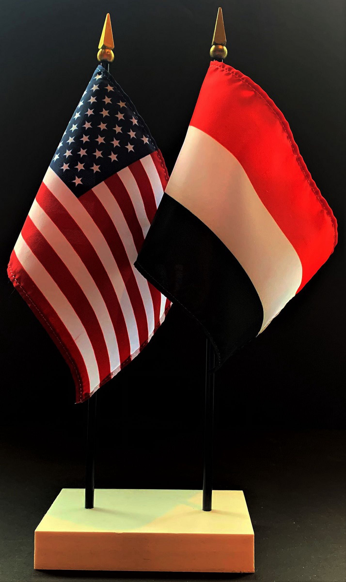 Yemen Table Flag Set; One USA and International Rayon 4x6 inch Flag ...