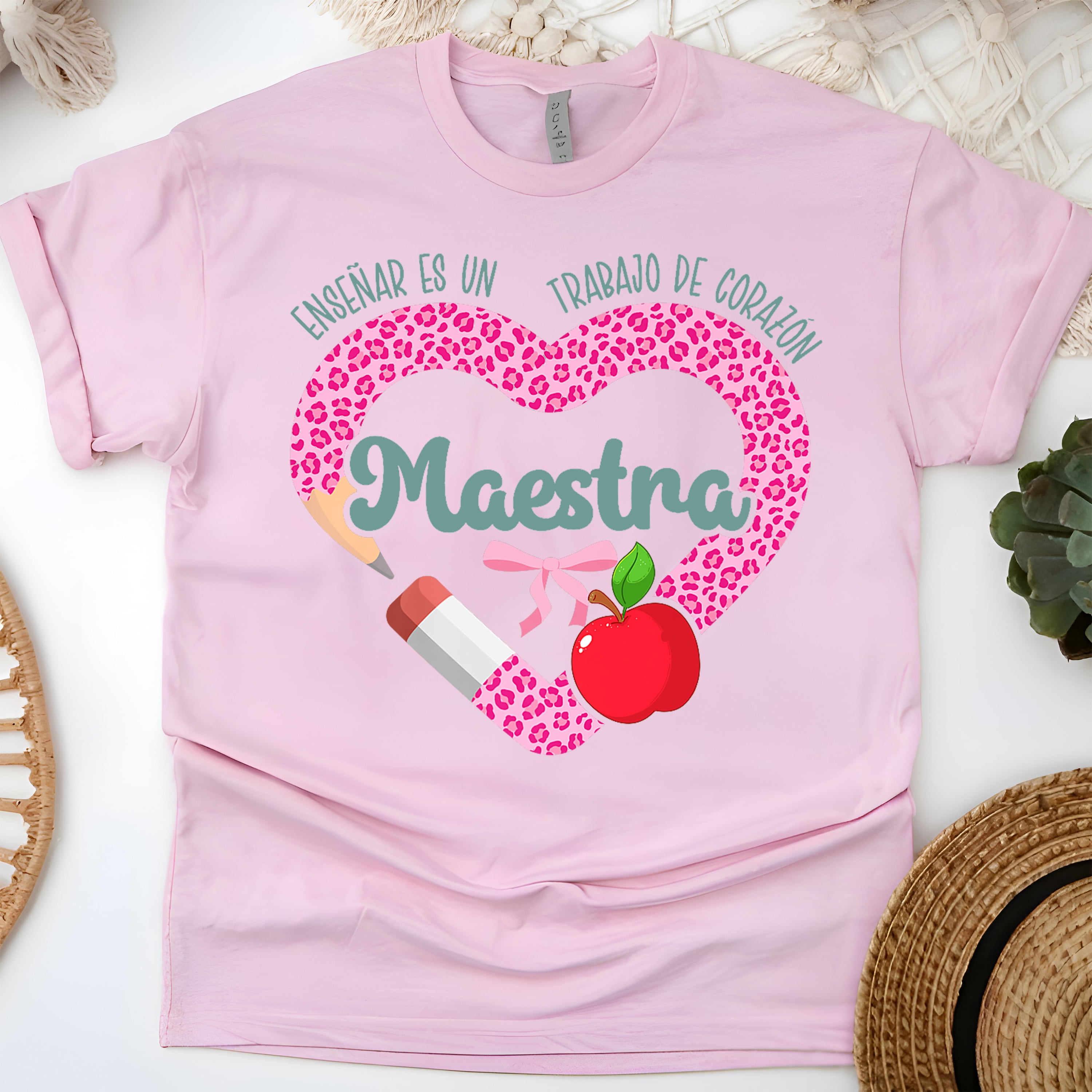Maestra Teacher T-Shirt, Enseñar Es Un Trabajo de Corazón, Pink Leopard ...
