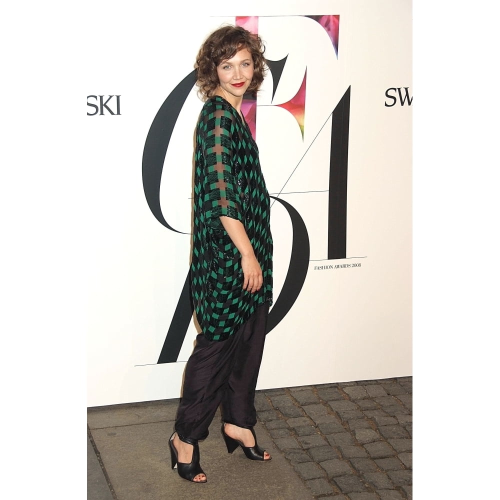 Maggie Gyllenhaal At Arrivals For The 2008 Cfda Fashion Awards The New ...
