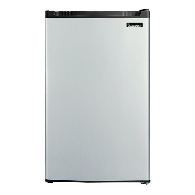 Magic Chef MCBR440S2 4.4 cu. ft. Compact Fridge Freezer, Silver ...