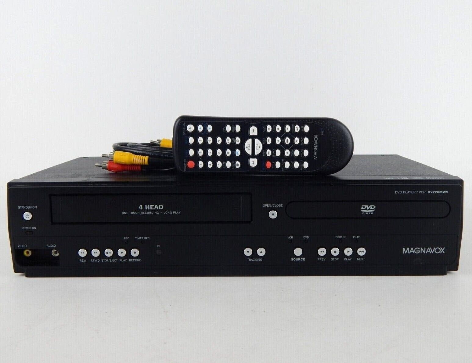 Pre-Owned Magnavox DV220MW9 DVD VCR Combo with Remote, AV Cables & Hdmi ...