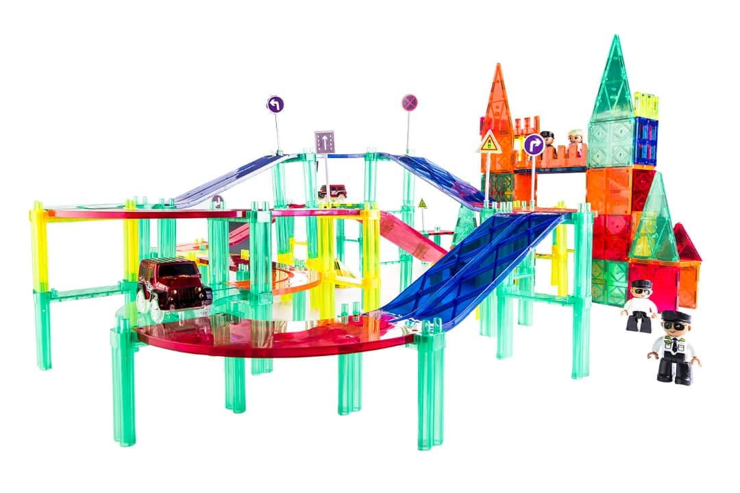 Magnet Blocks Ultimate Magnet Racing Track Set Family Bucket 124 Piece ...