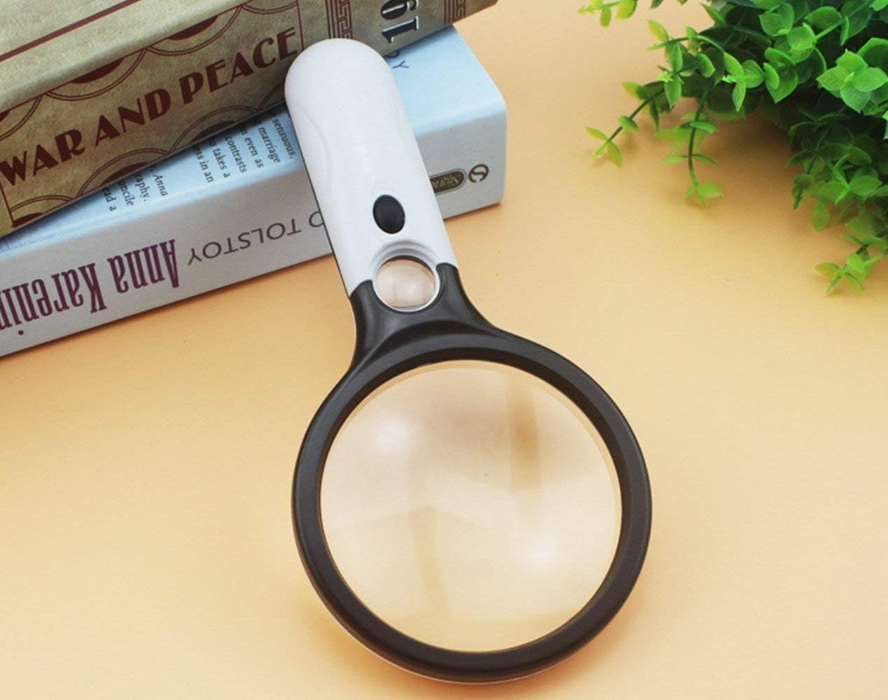 Magnifying Glass with Bright Led Lights, Visual Enhancing Magnifier ...