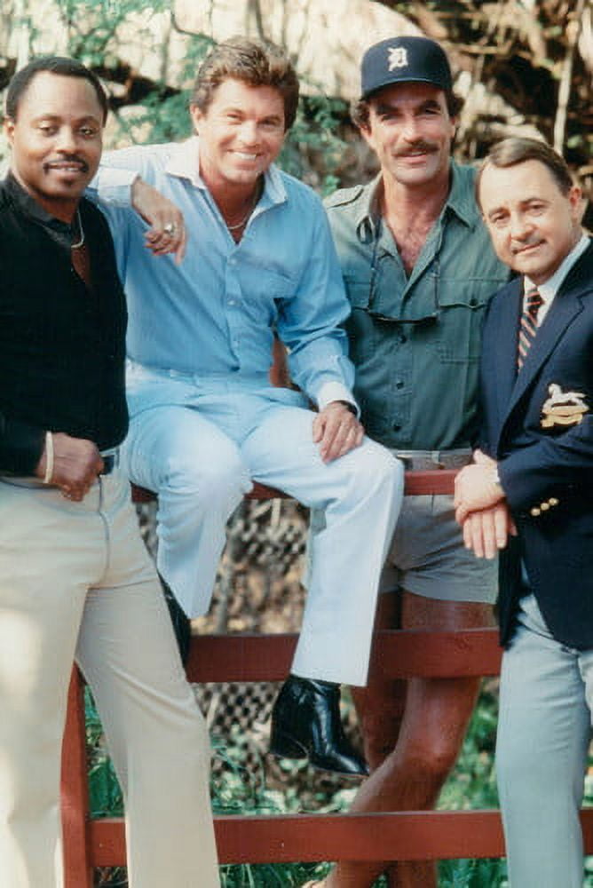 Magnum Tom Selleck and Cast 24x36 Poster - Walmart.com