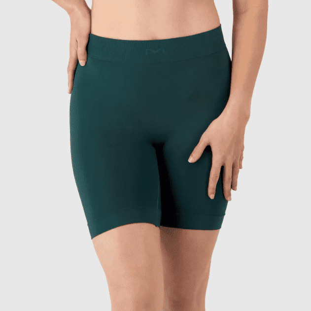 Maidenform M Women's Seamless Smoothing Short, Style MST003, Sizes up ...